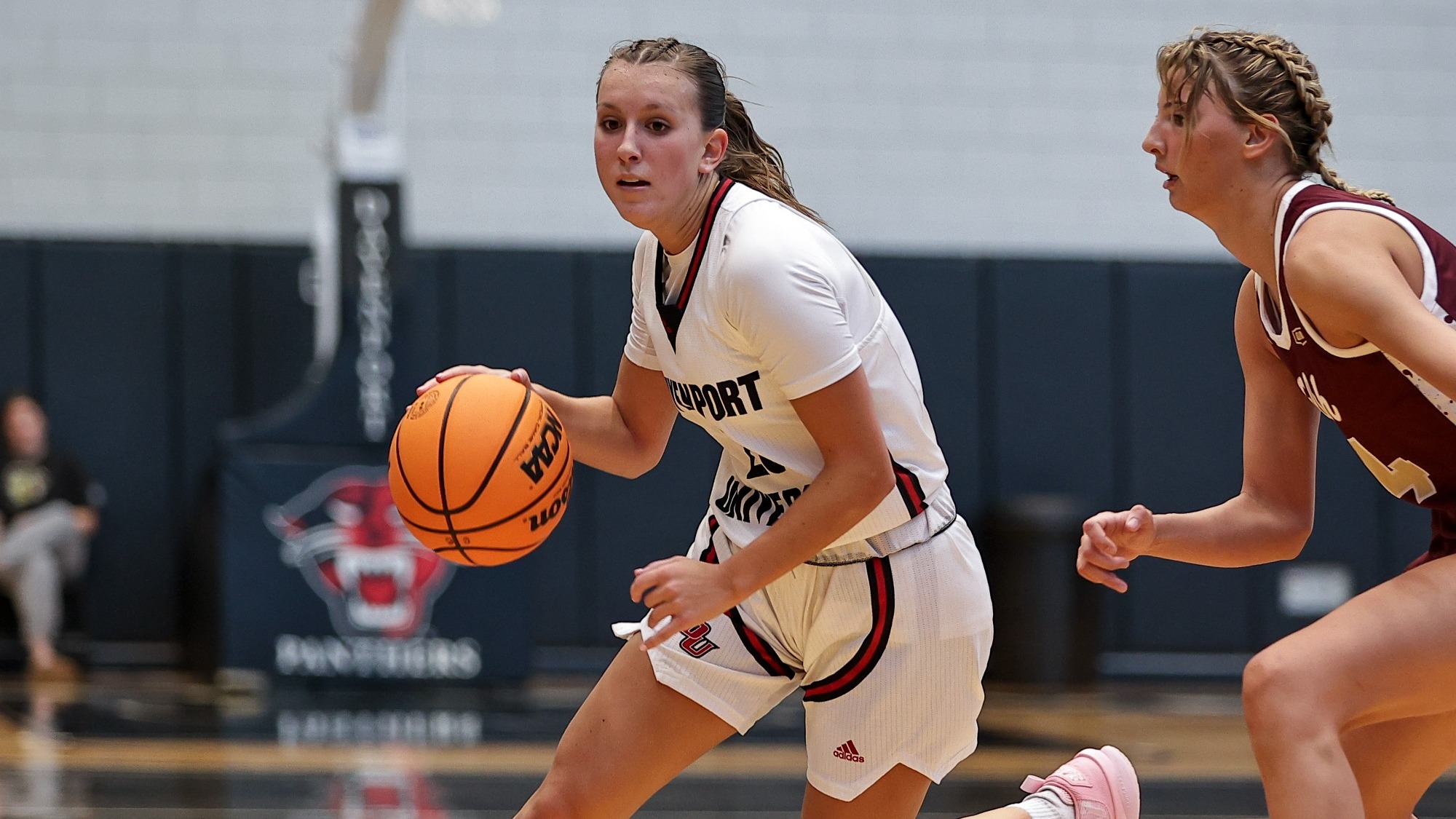 Isabel Lindo - Women's Basketball - Davenport University Athletics