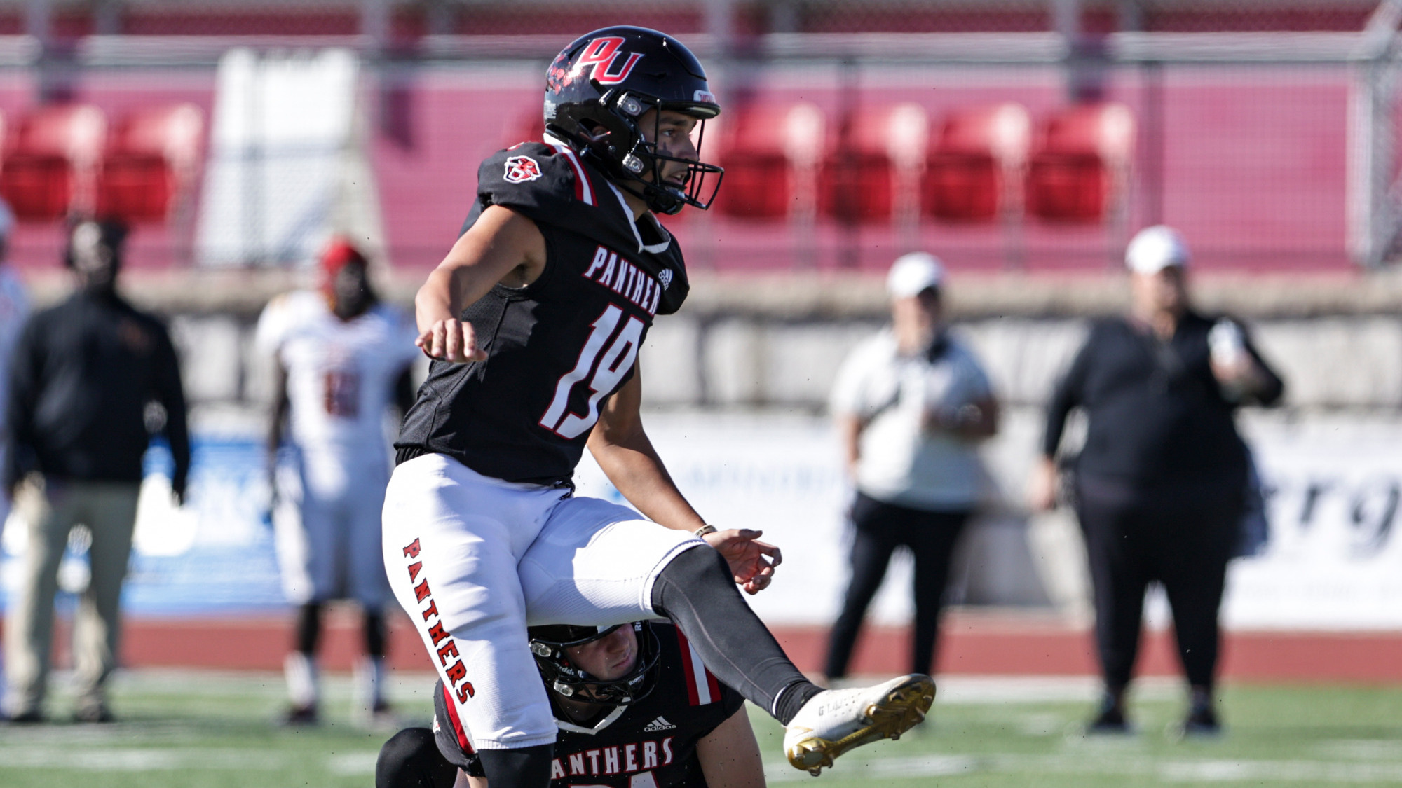 Brandon Gielow - Football - Davenport University Athletics