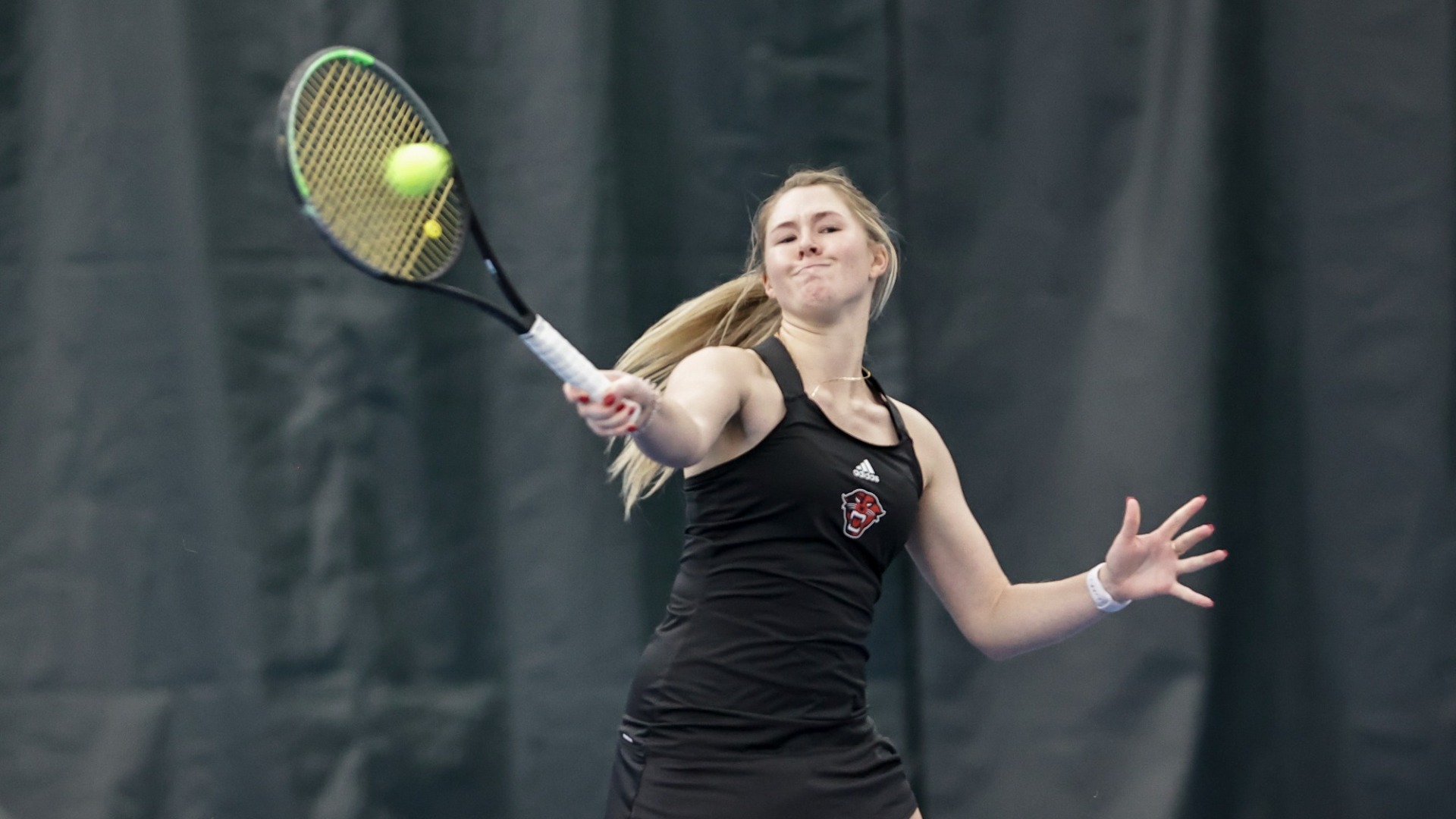 Willemien Coetzee - Women's Tennis - Davenport University Athletics