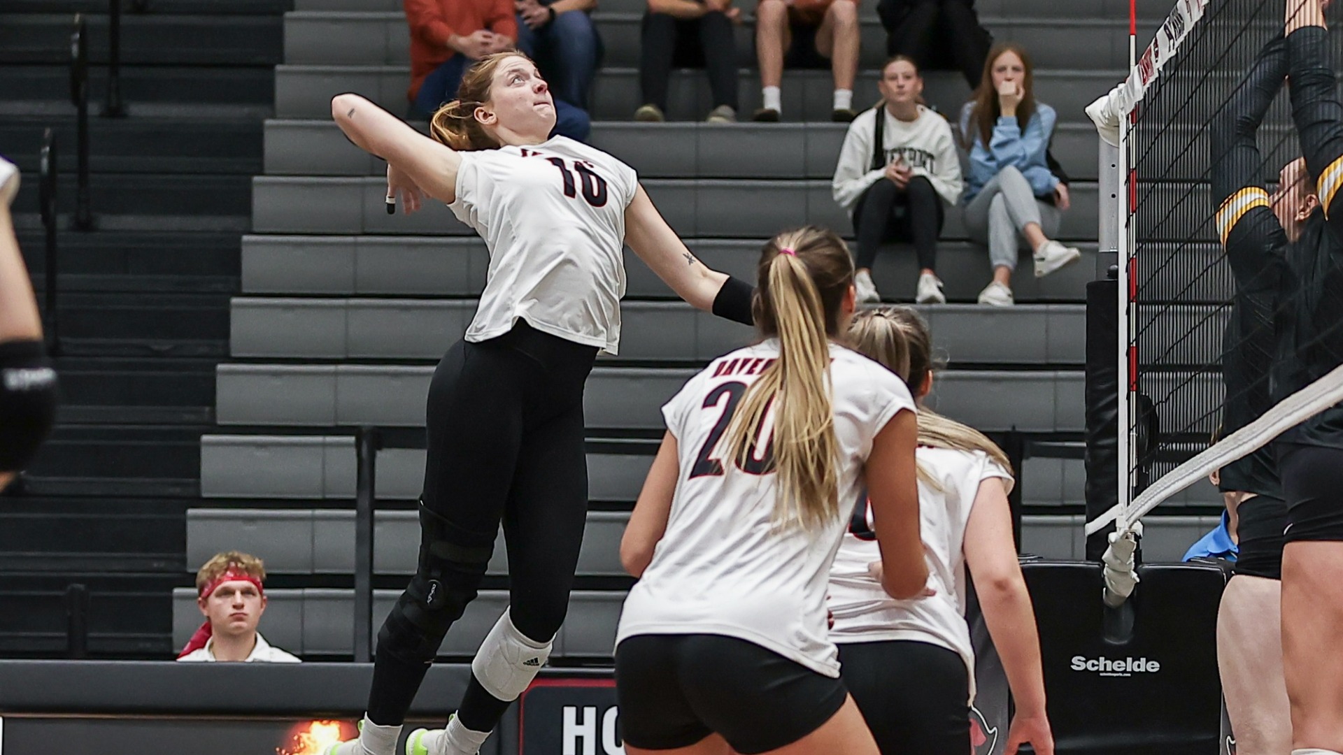 Emma Turnquist - Women's Volleyball - Davenport University Athletics