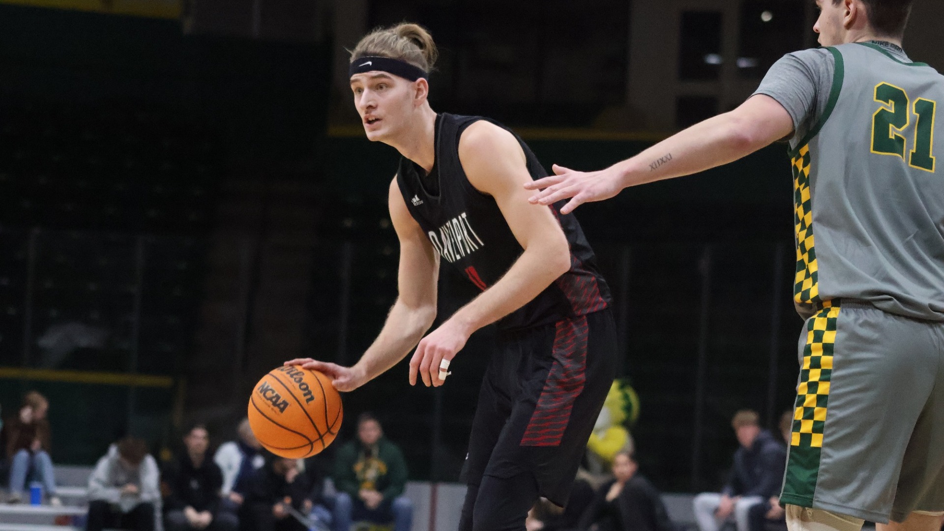 Dombek Nets Season-High 20 Points in Season Finale - Davenport ...