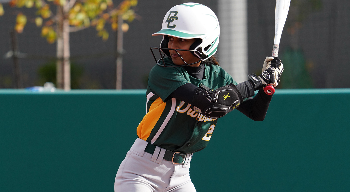 Alexis Pereira - 2021-22 - Women's Softball - Durham College Athletics