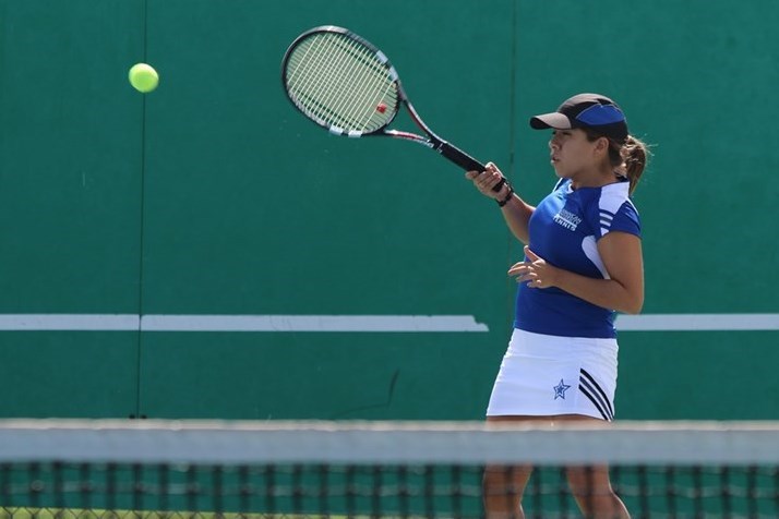 Carmelita Villalobos - 2016-17 - Women's Tennis - Dominican University ...