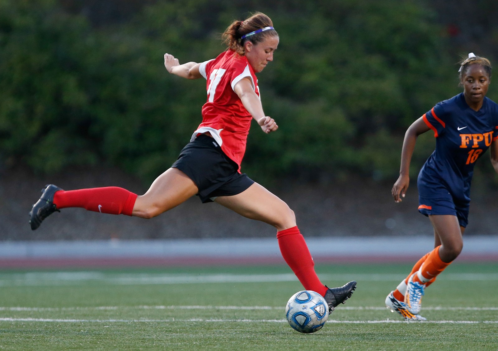 Ariana Gordon - Women's Soccer - Cal State East Bay University Athletics