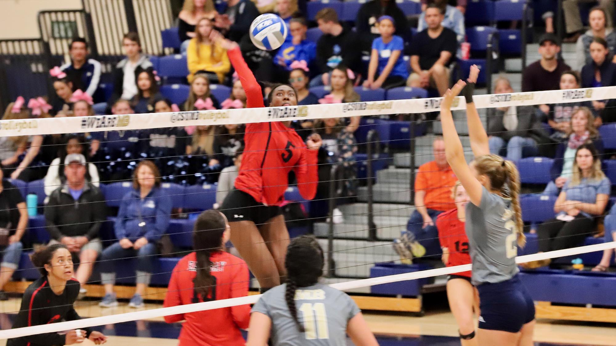 Deja Thompson - Women's Volleyball - Cal State East Bay University ...