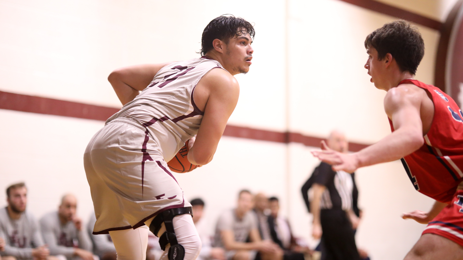 Victor Peña - 2019-20 - Men's Basketball - Eastern University Athletics