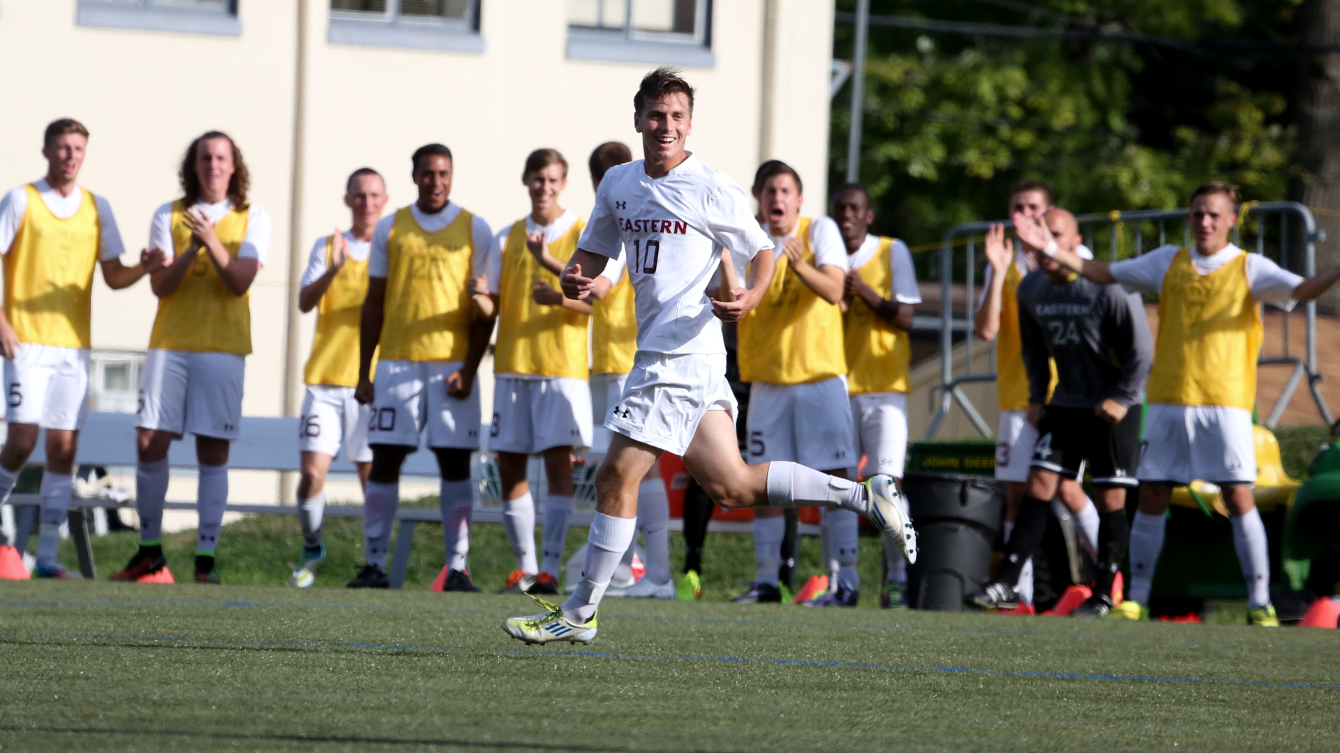 Benjamin Barnhart - 2014 - Men's Soccer - Eastern University Athletics
