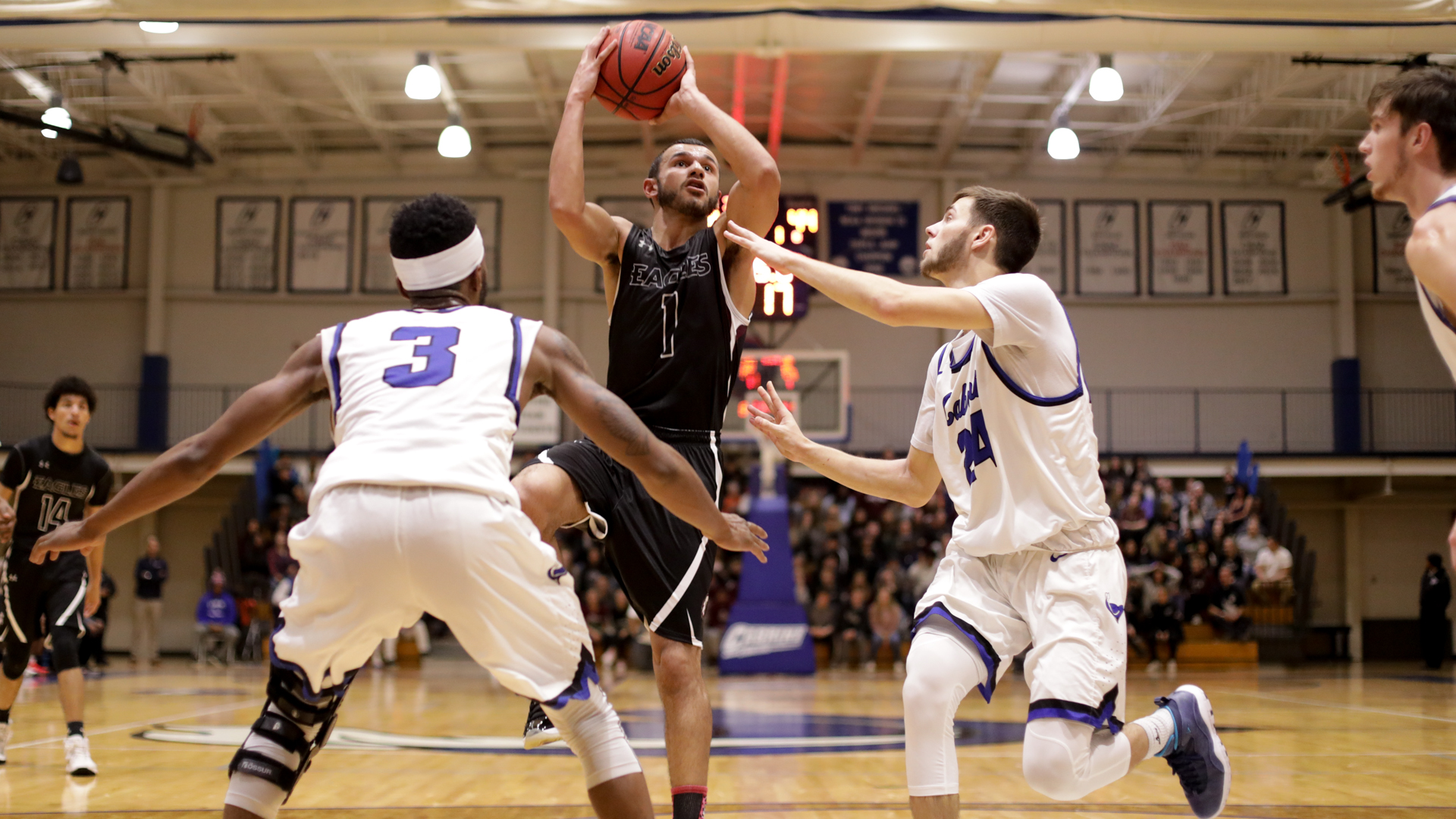 Darius Washington - 2018-19 - Men's Basketball - Eastern University ...