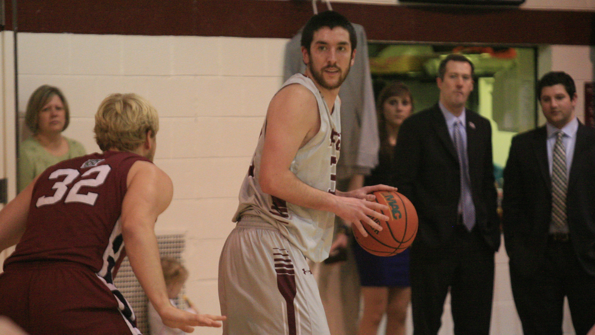 Kyle Malloy - 2012-13 - Men's Basketball - Eastern University Athletics
