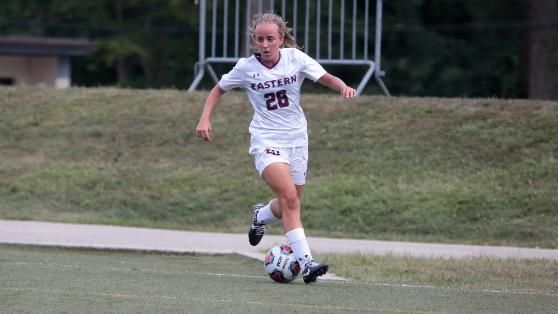 Hannah Bomberger - 2016 - Women's Soccer - Eastern University Athletics