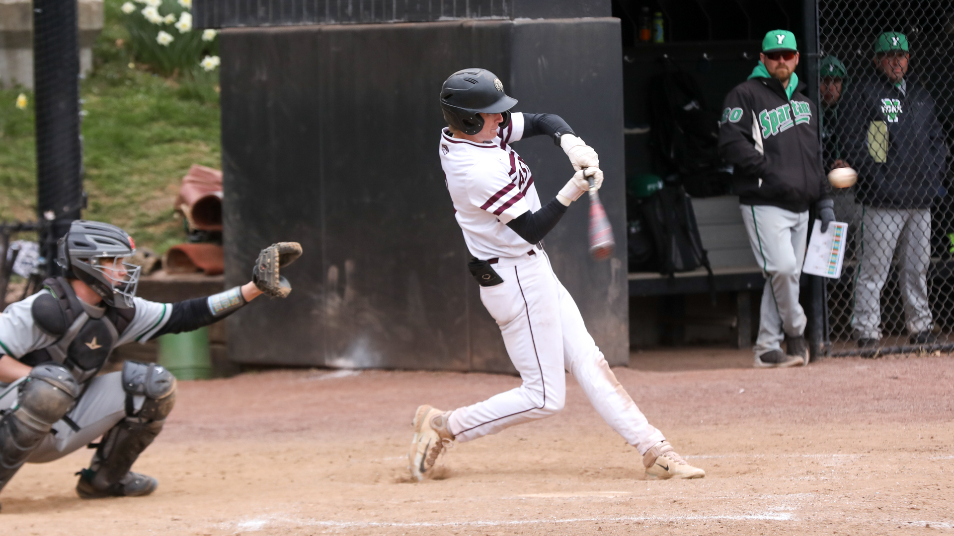 Baseball Drops Pair at Messiah - Eastern University Athletics