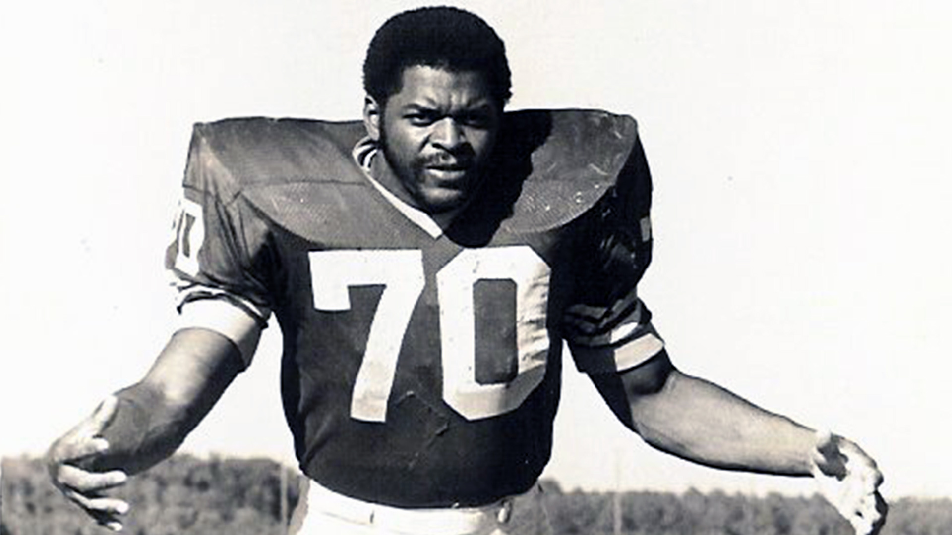 Carl Hairston named to MEAC All-Time Football Team - University of ...