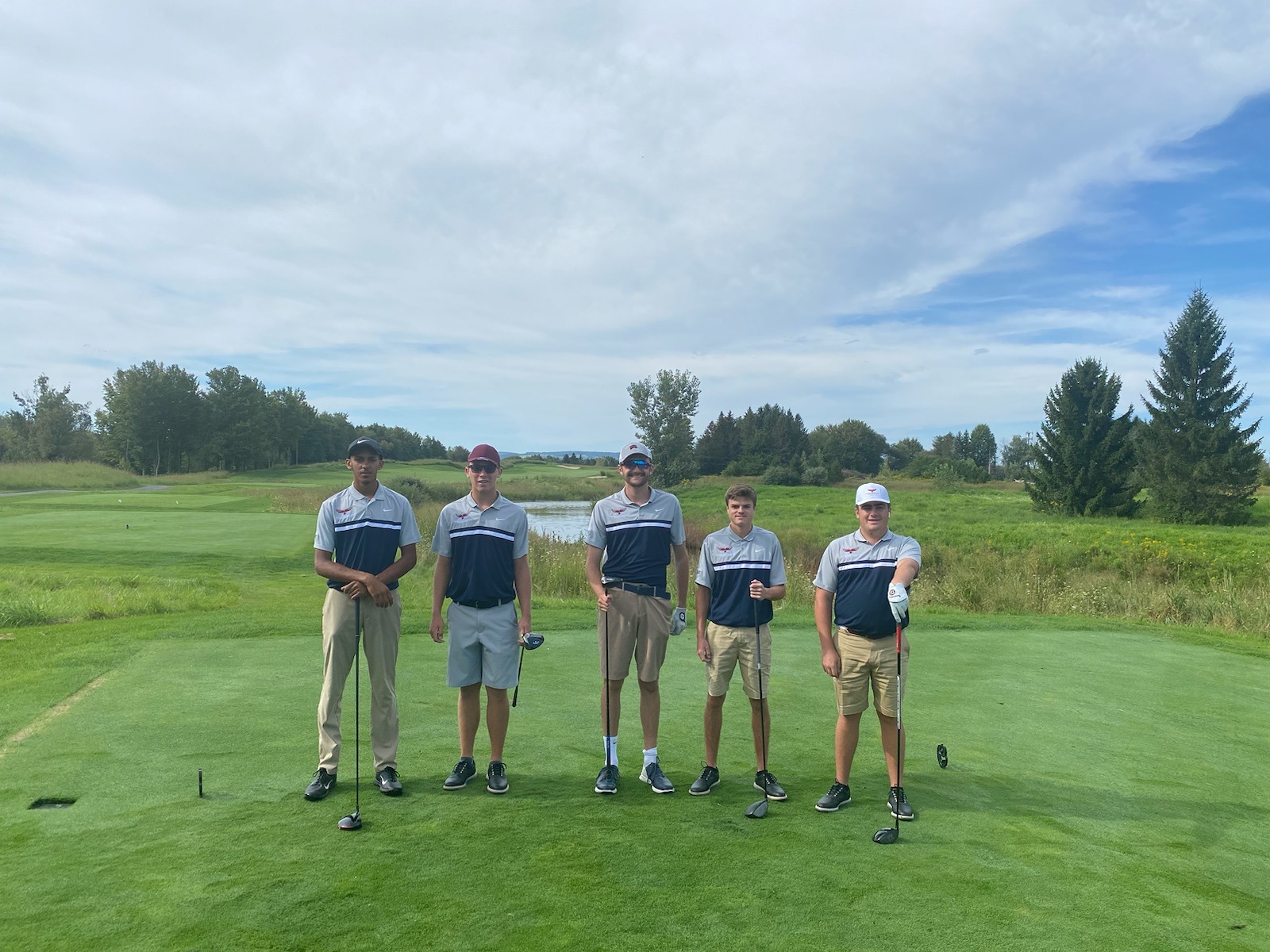 Kiley and Davis pace Hawk golf in first tournament of the fall ...