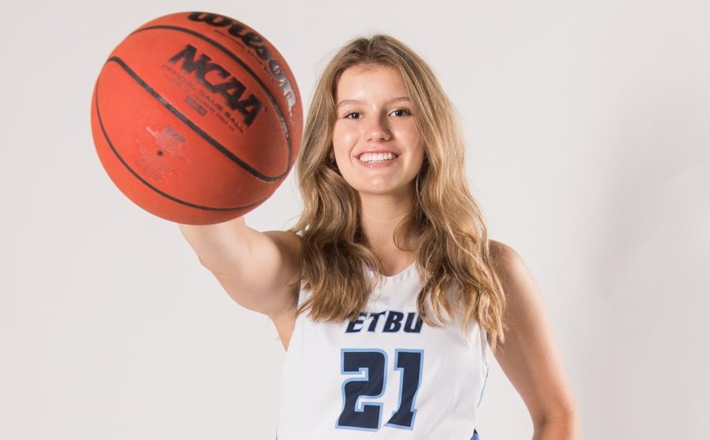 Emma Stelzer - Women's Basketball - East Texas Baptist University Athletics