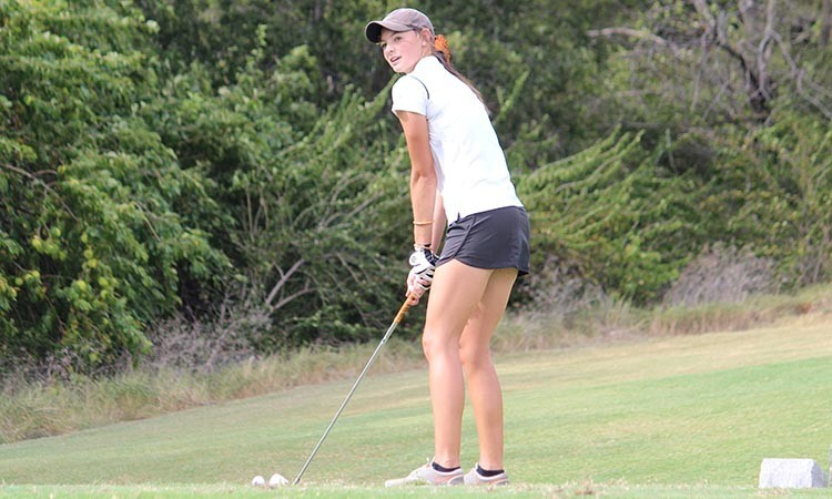 Sarah DeLong - Women's Golf - East Central University Athletics