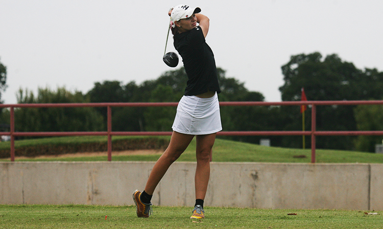 Sarah DeLong - Women's Golf - East Central University Athletics