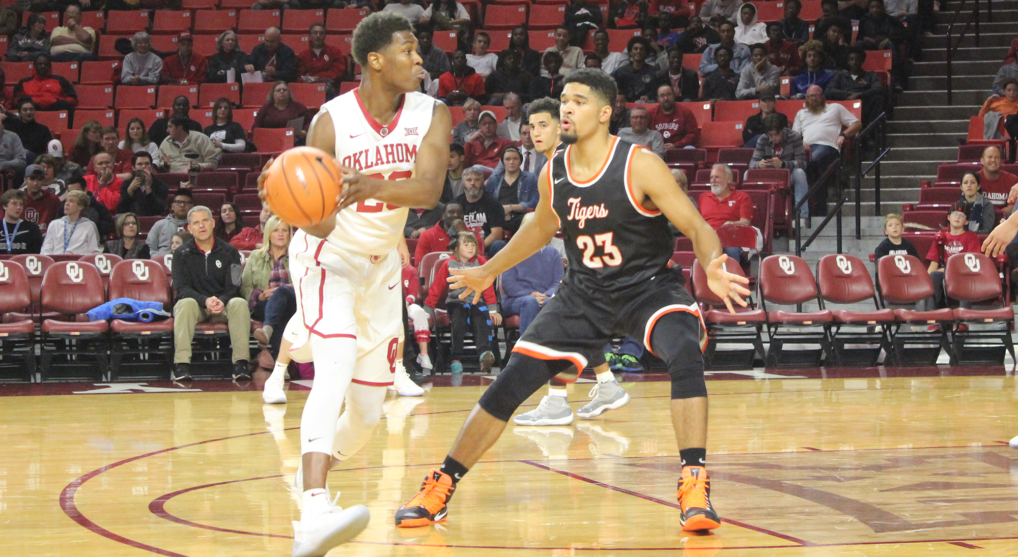Marcus Lytle - Men's Basketball - East Central University Athletics