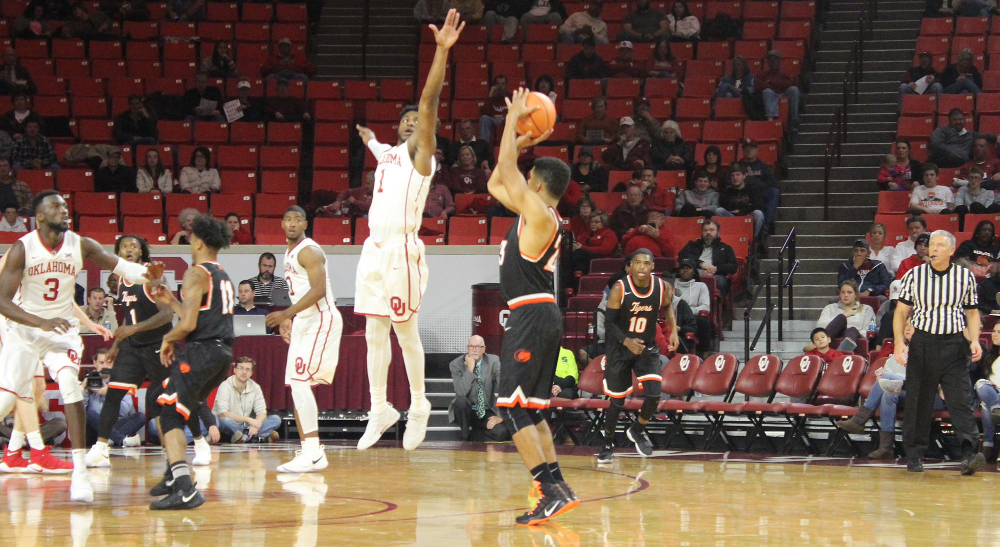 Marcus Lytle - Men's Basketball - East Central University Athletics