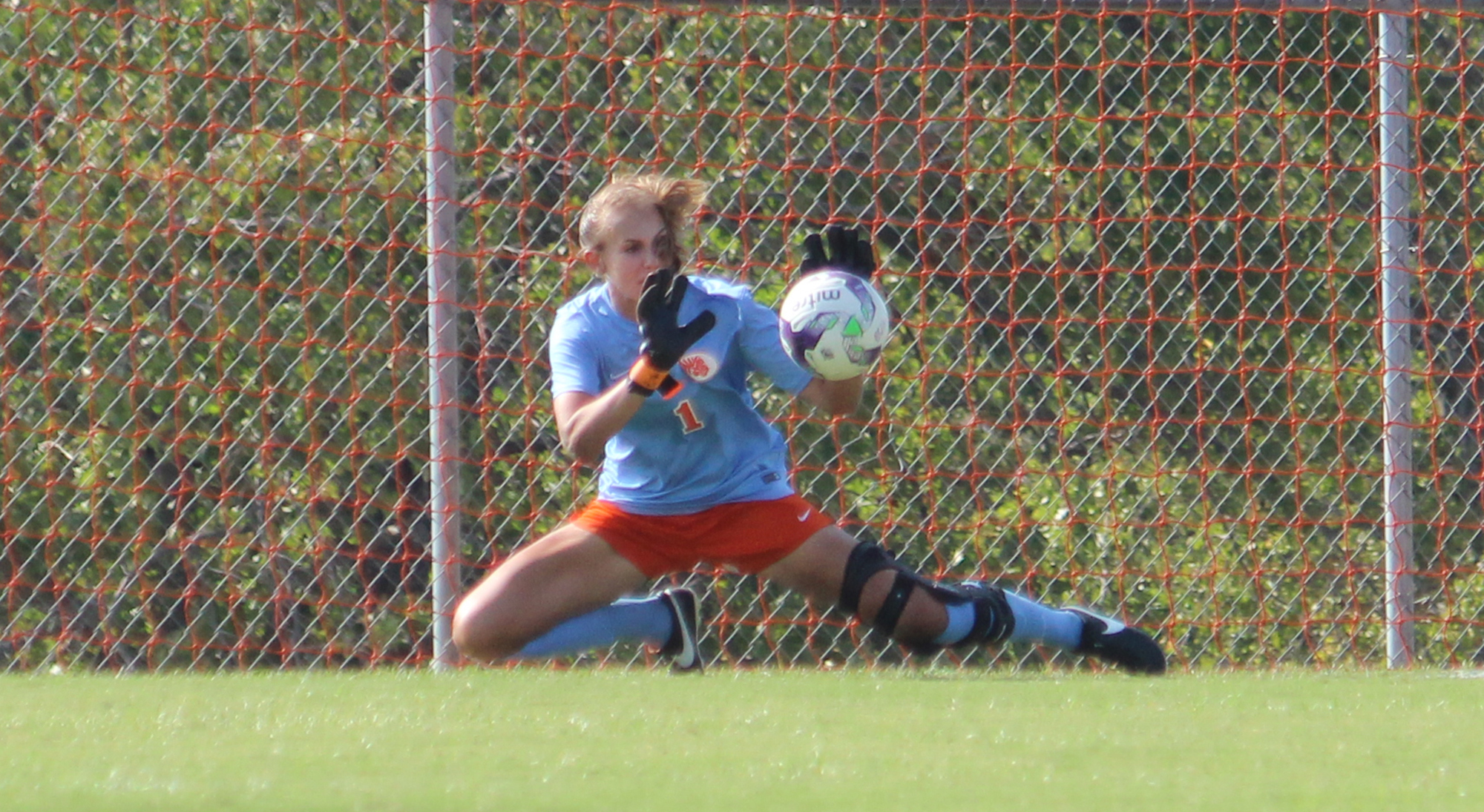 Chloe Hull - Women's Soccer - East Central University Athletics