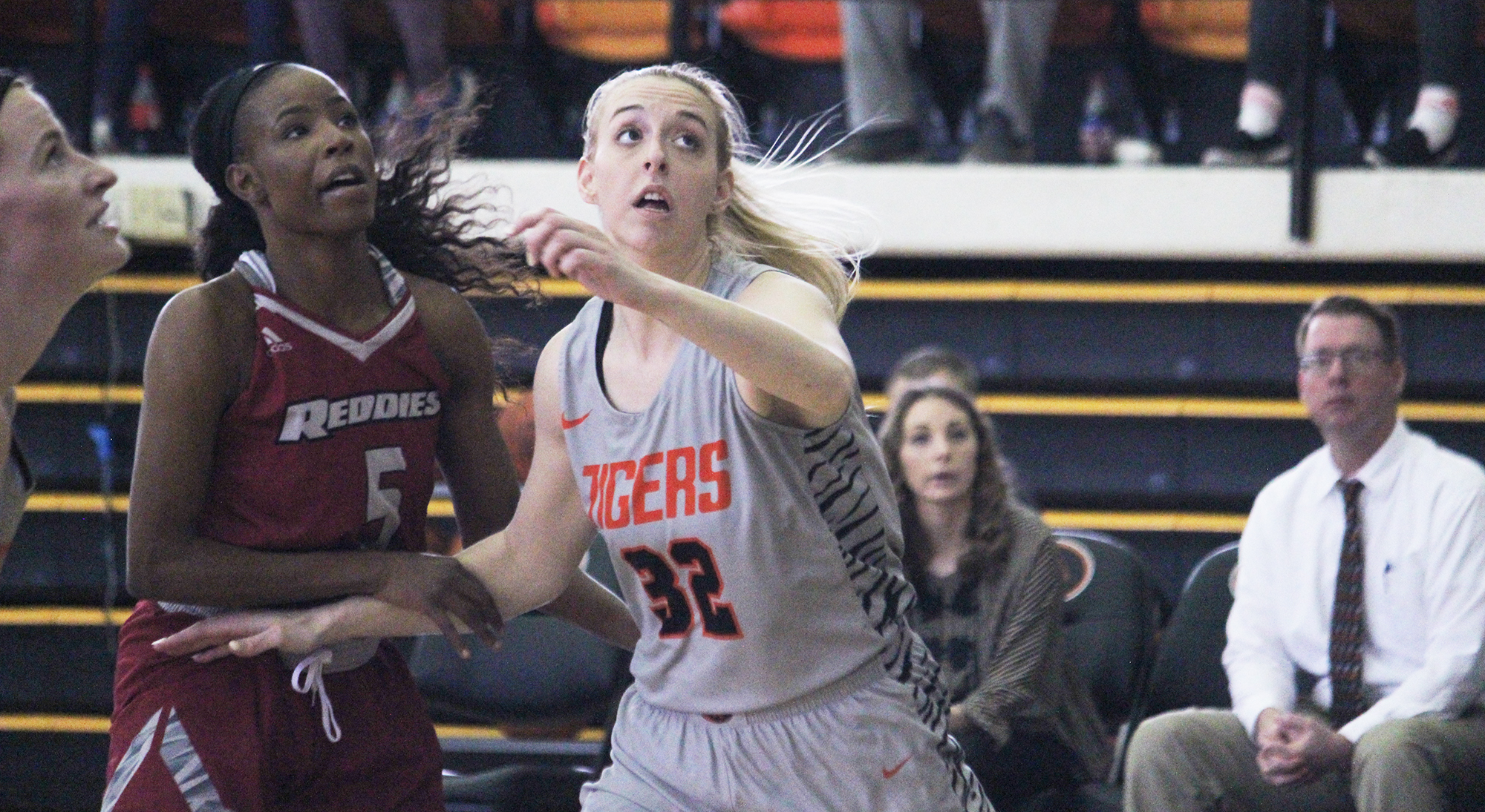 Sam Schwab - Women's Basketball - East Central University Athletics