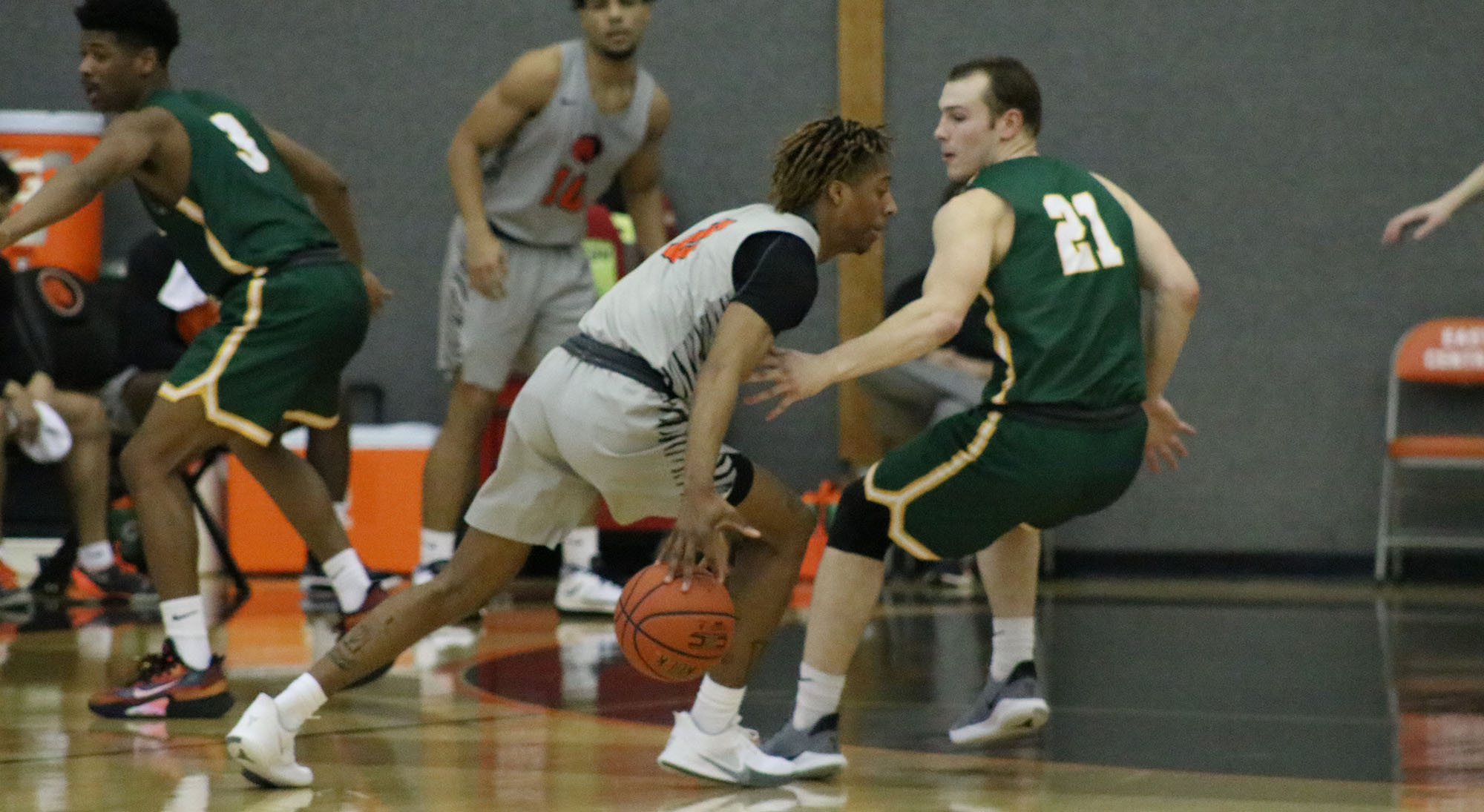 Gerren Jackson - Men's Basketball - East Central University Athletics