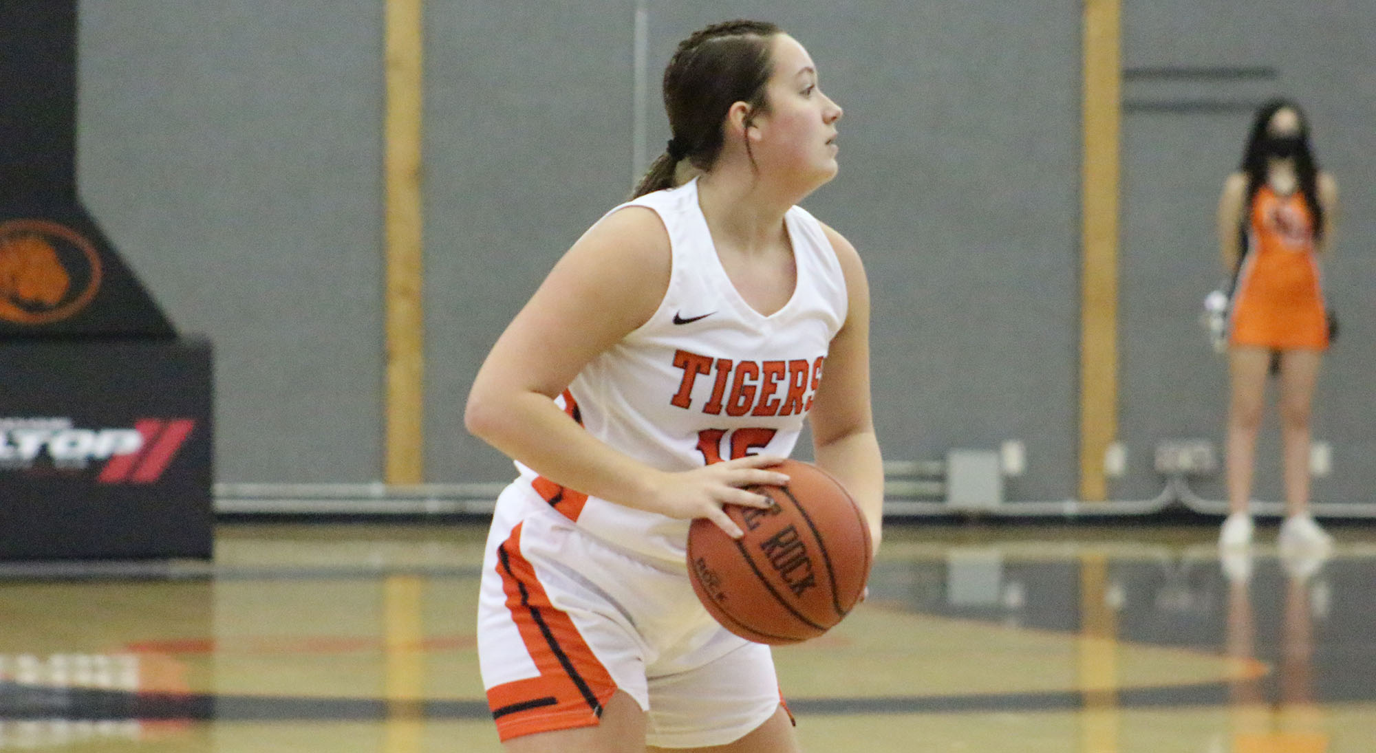 Kacey Fishinghawk - Women's Basketball - East Central University Athletics