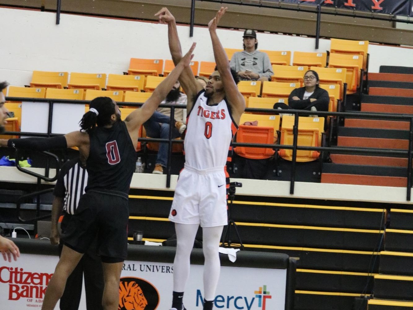 Barron Tanner, Jr. - Men's Basketball - East Central University Athletics