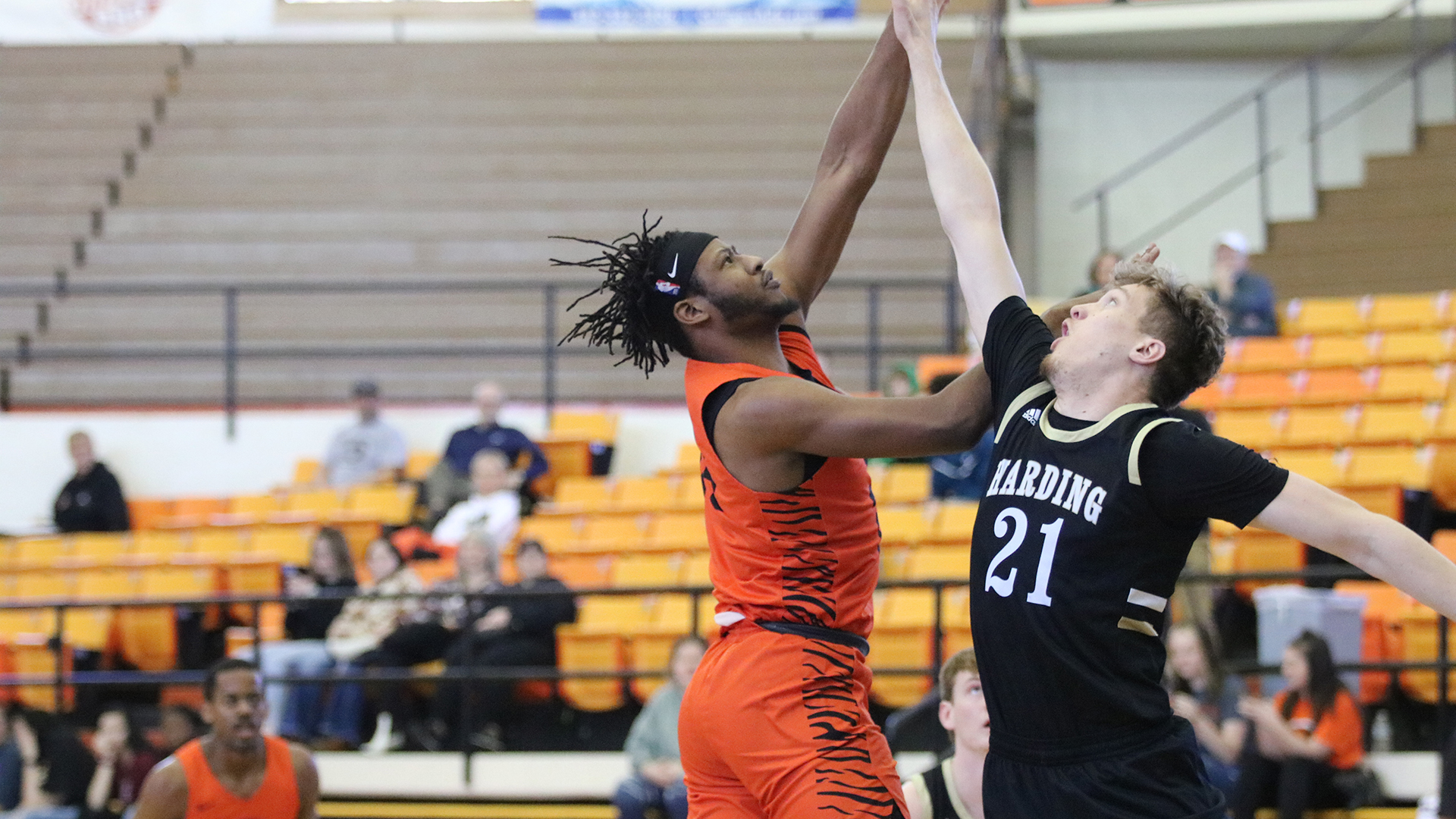 Josh Apple - Men's Basketball - East Central University Athletics