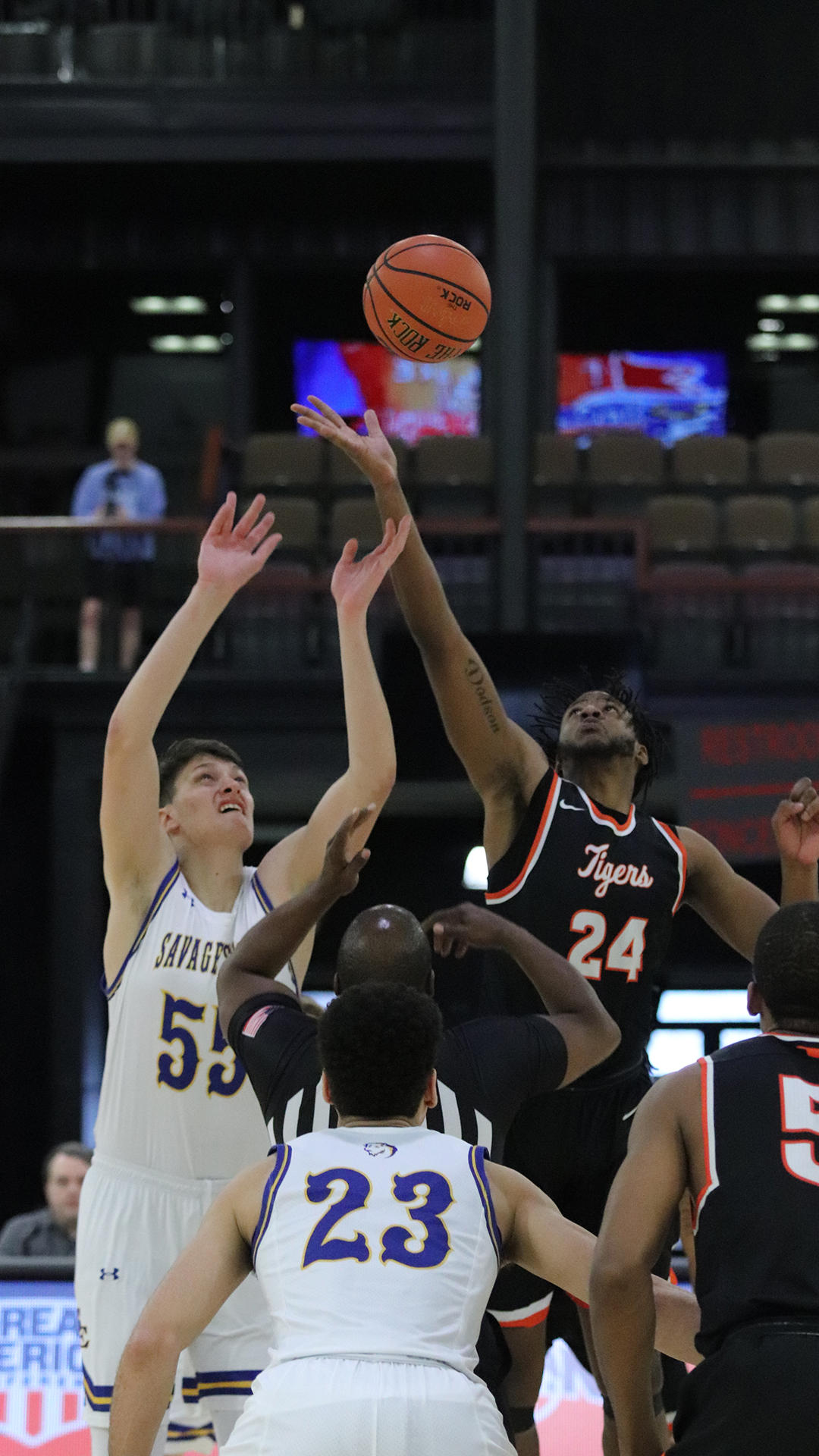 Josh Apple - Men's Basketball - East Central University Athletics