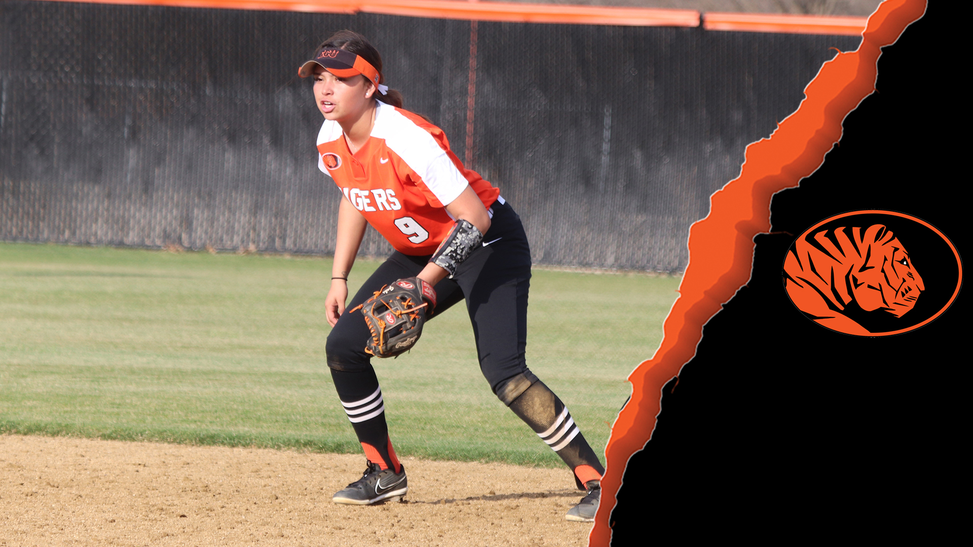 Softball Wraps Up Series at Southwestern - East Central University ...