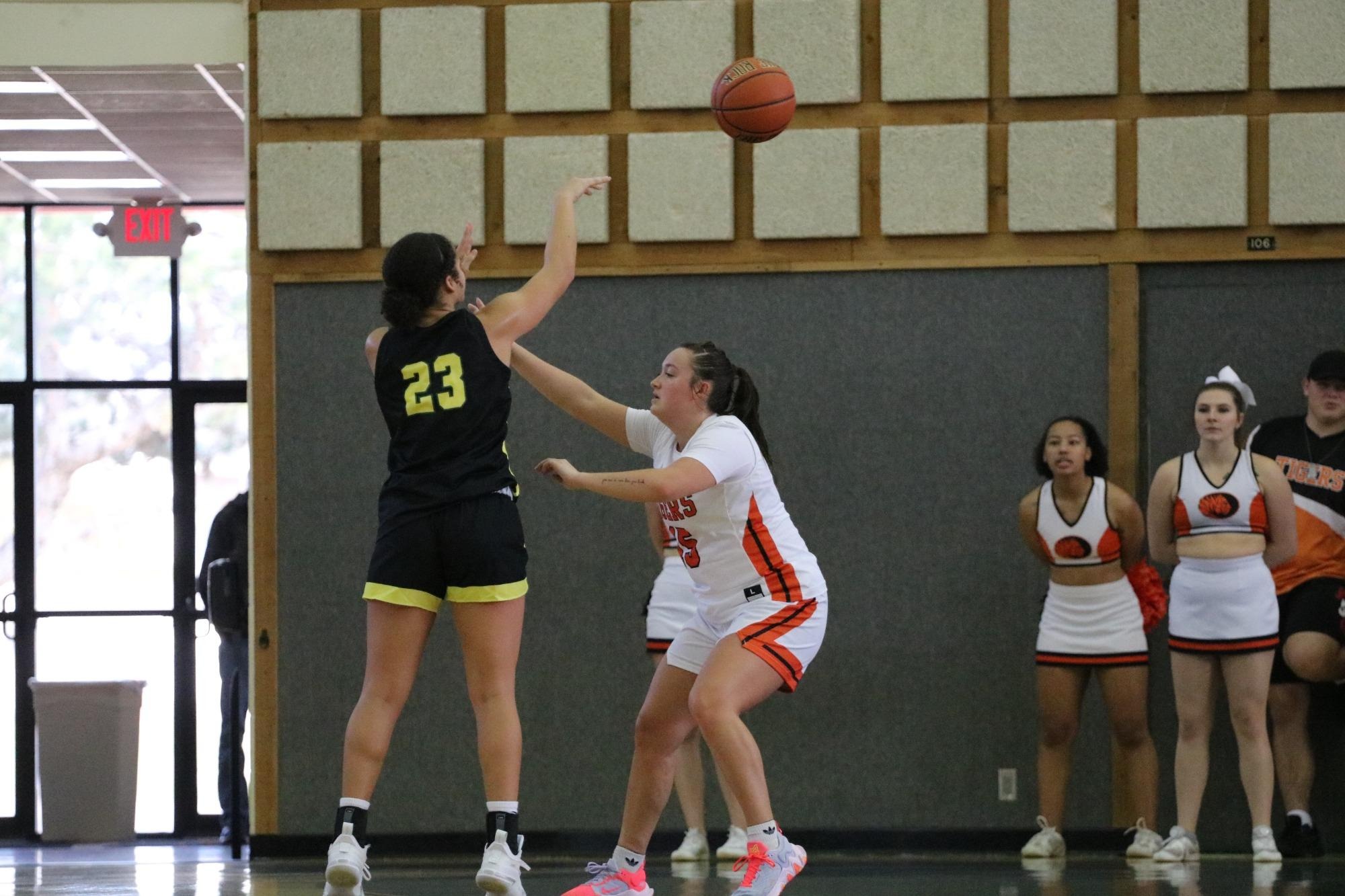 Kacey Fishinghawk - Women's Basketball - East Central University Athletics