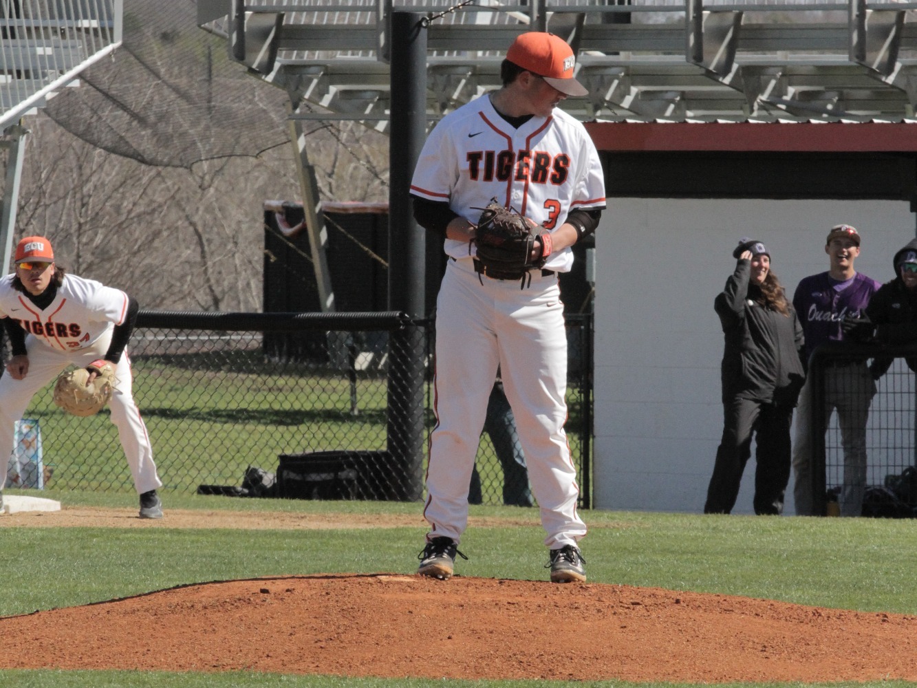 Kaleb Dent - Baseball - East Central University Athletics