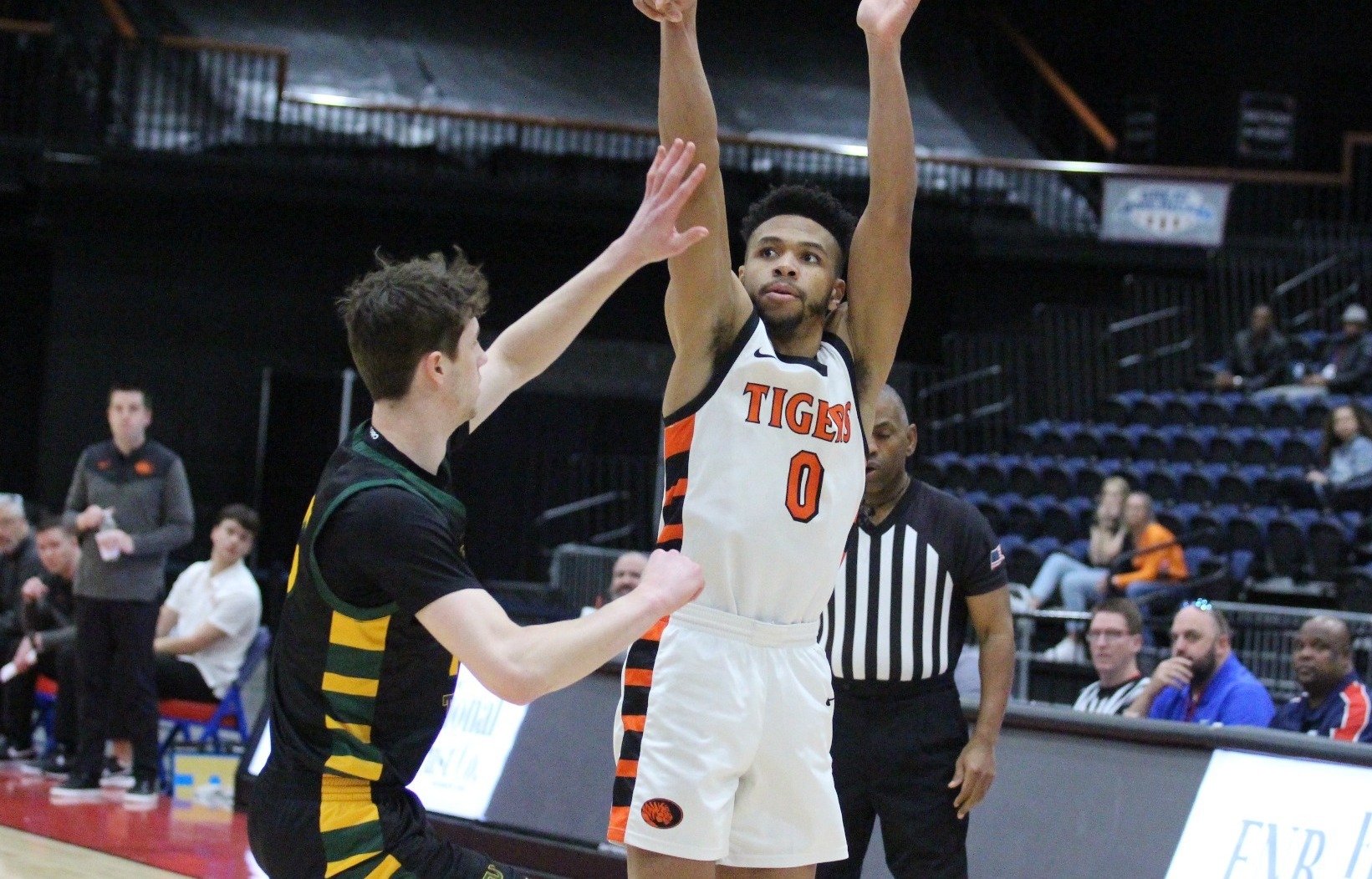 Barron Tanner, Jr. - Men's Basketball - East Central University Athletics