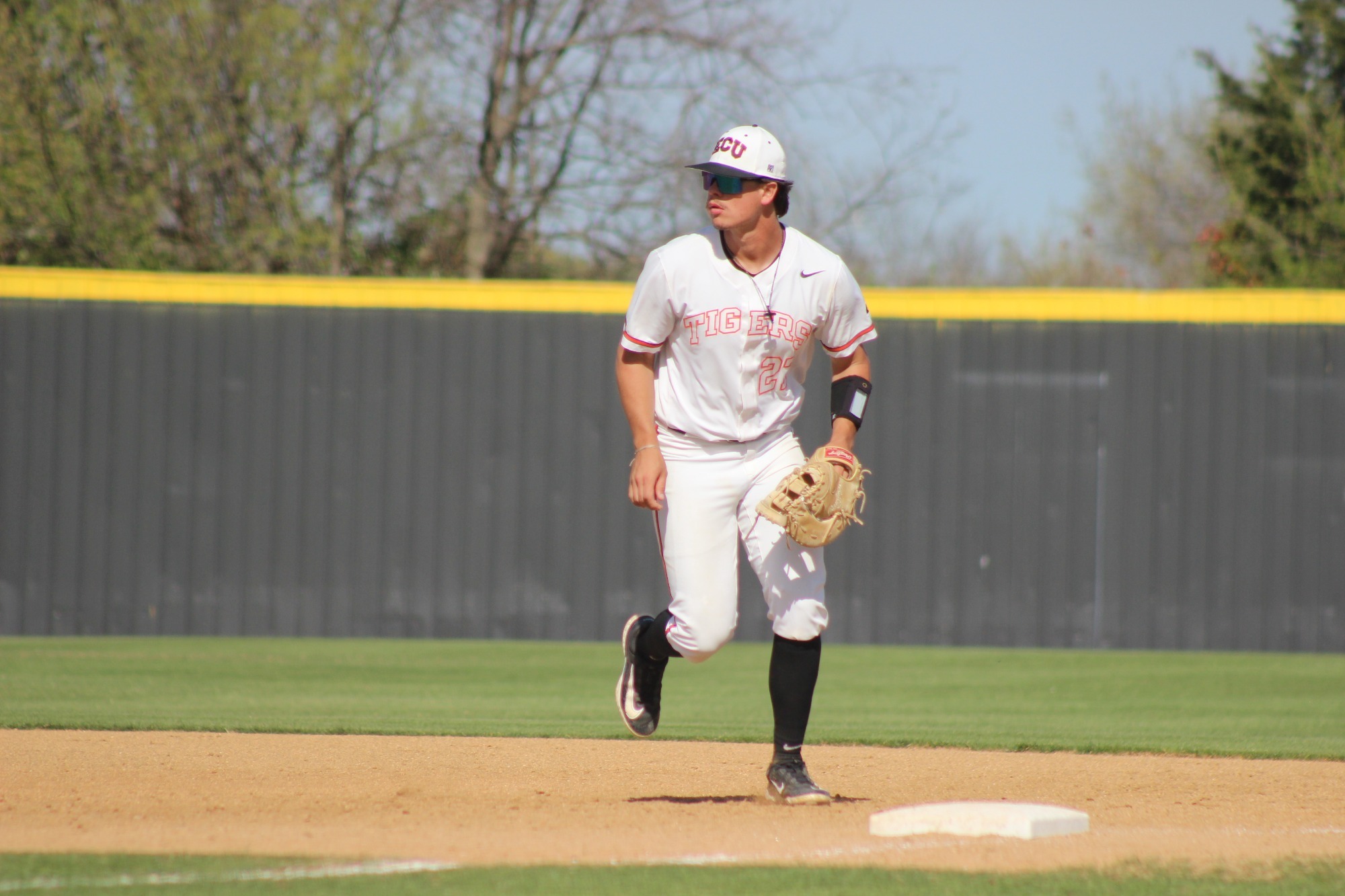 Christian Whitaker - Baseball - East Central University Athletics
