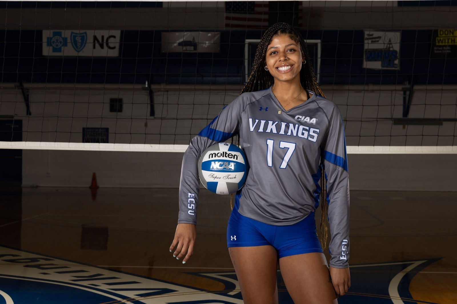 Vikings outlast the Trojans and stay atop the North Division ...