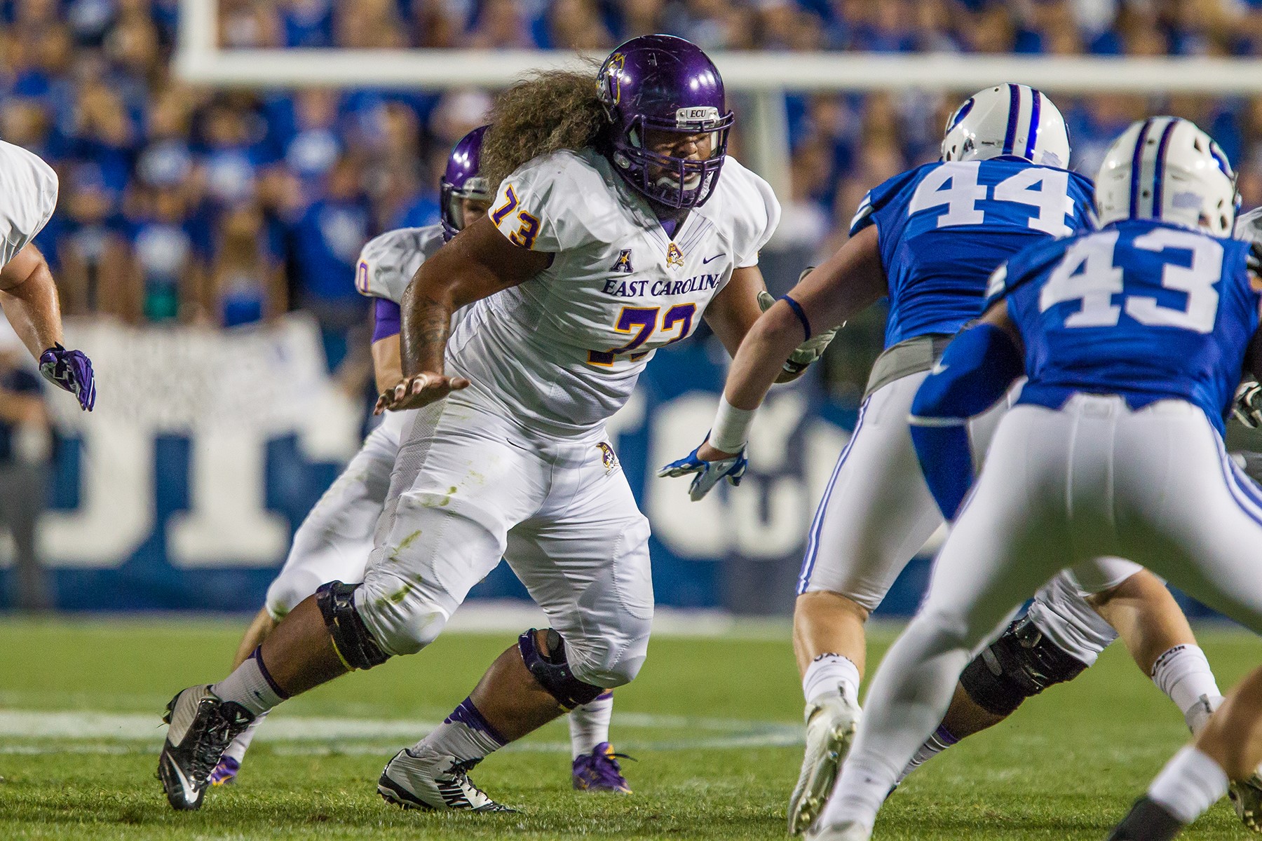 Christian Matau - Football - East Carolina University Athletics