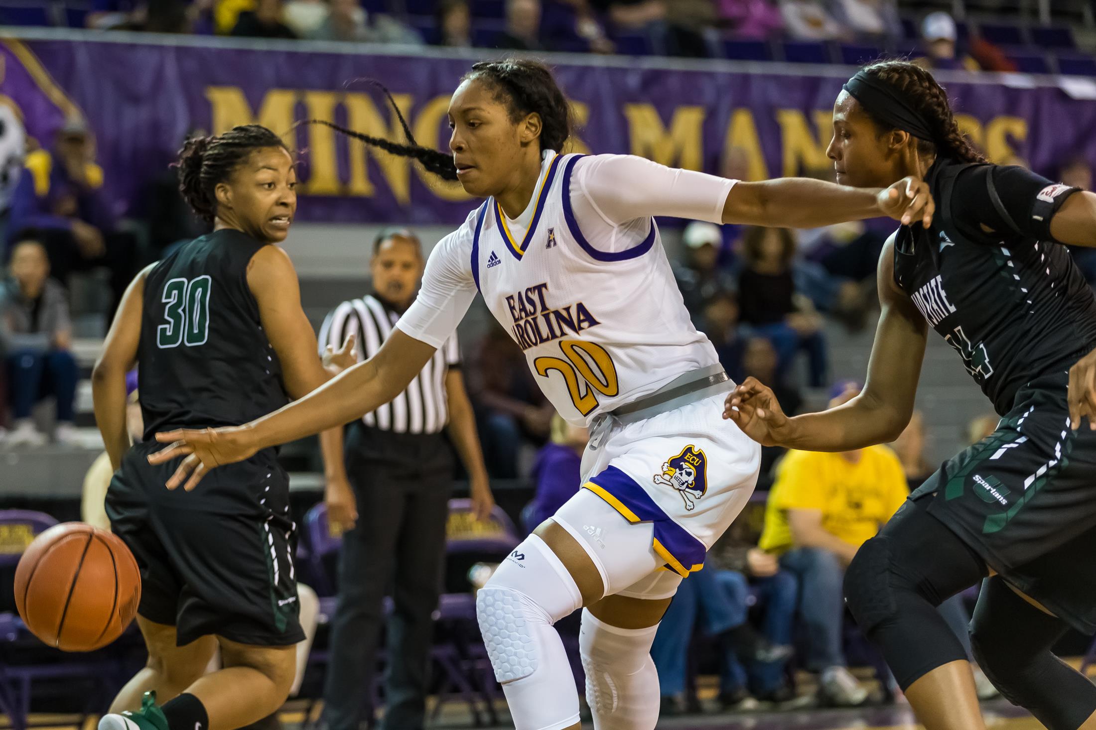 Desiree Corbin - Women's Basketball - East Carolina University Athletics
