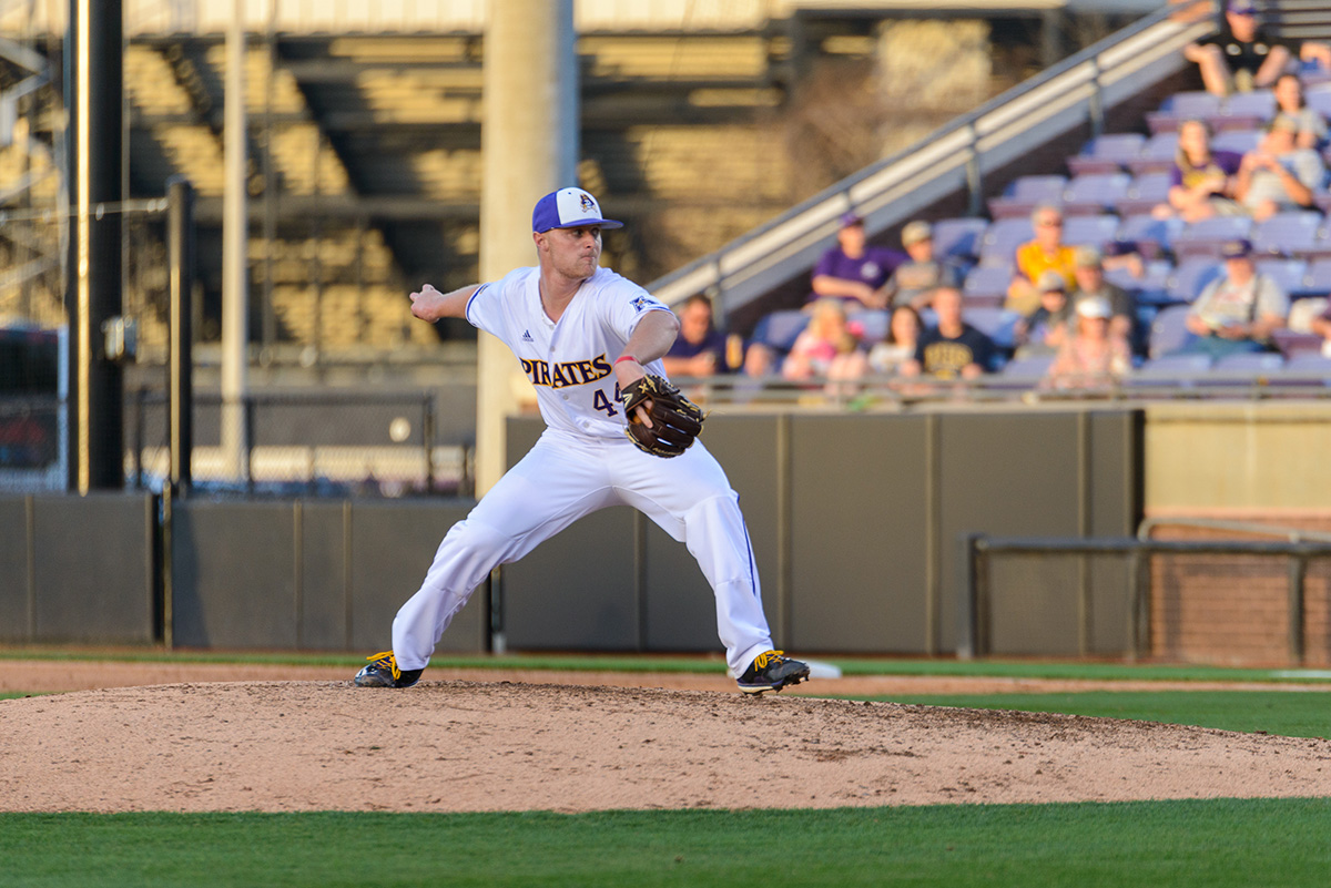 Evan Voliva - Baseball - East Carolina University Athletics