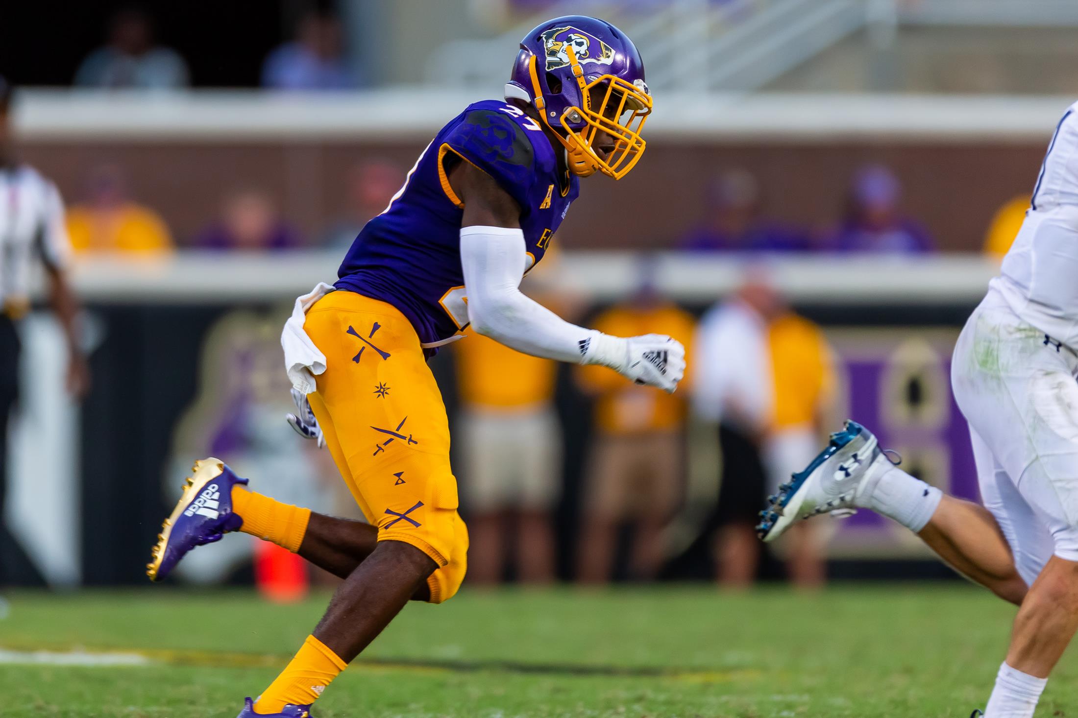 Daniel Charles - Football - East Carolina University Athletics