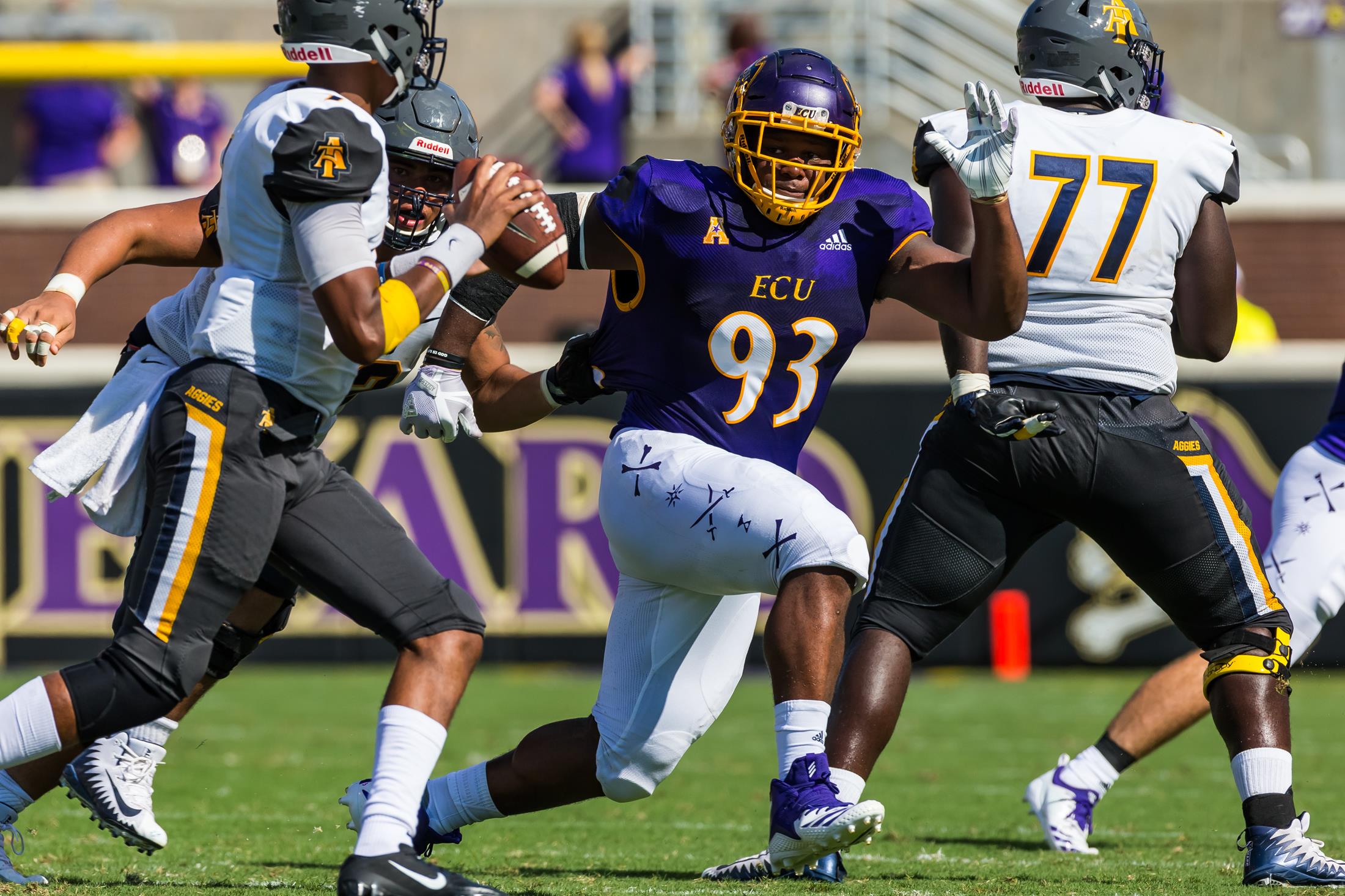 Jalen Price - Football - East Carolina University Athletics