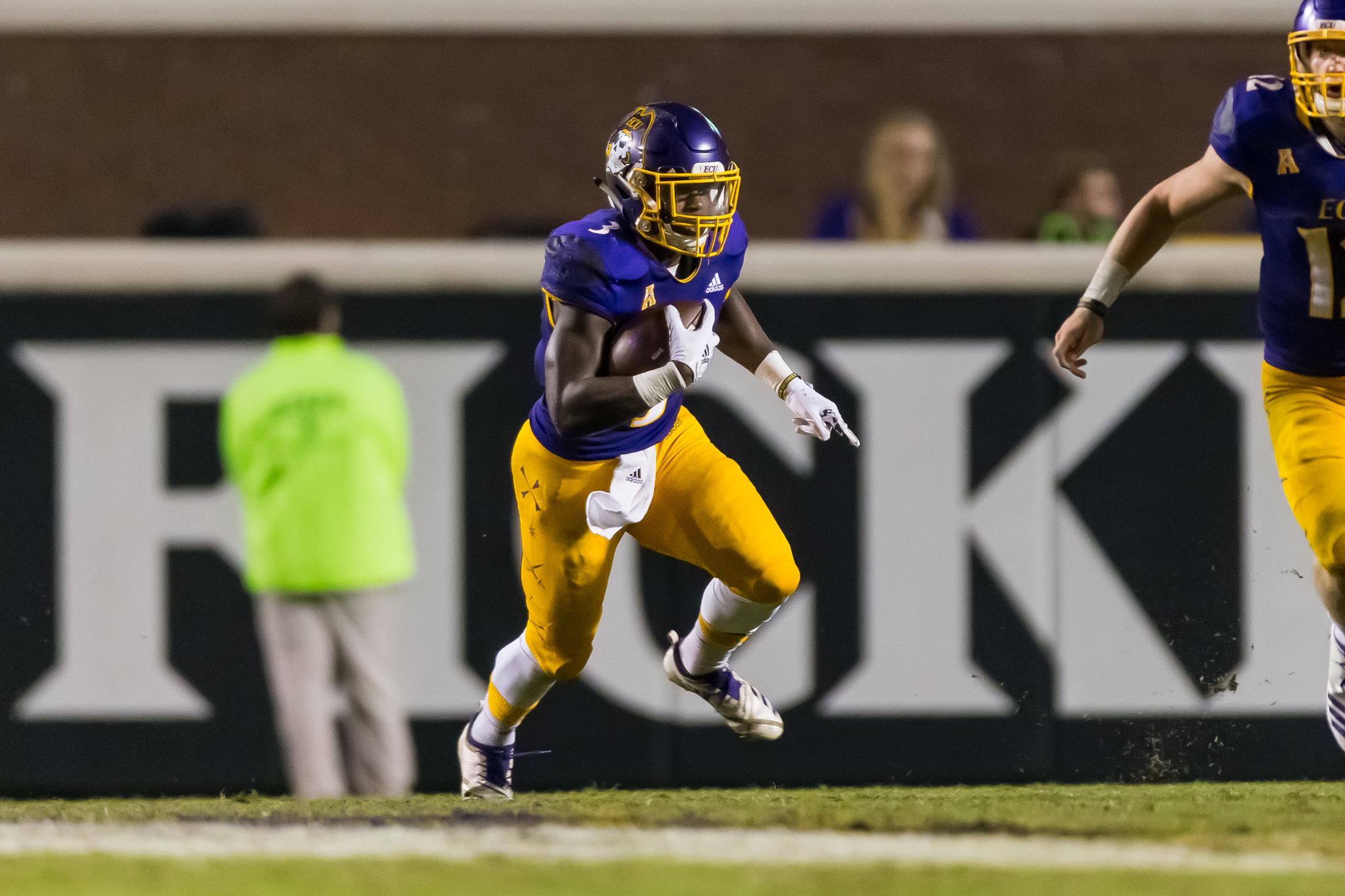 Anthony Scott - Football - East Carolina University Athletics
