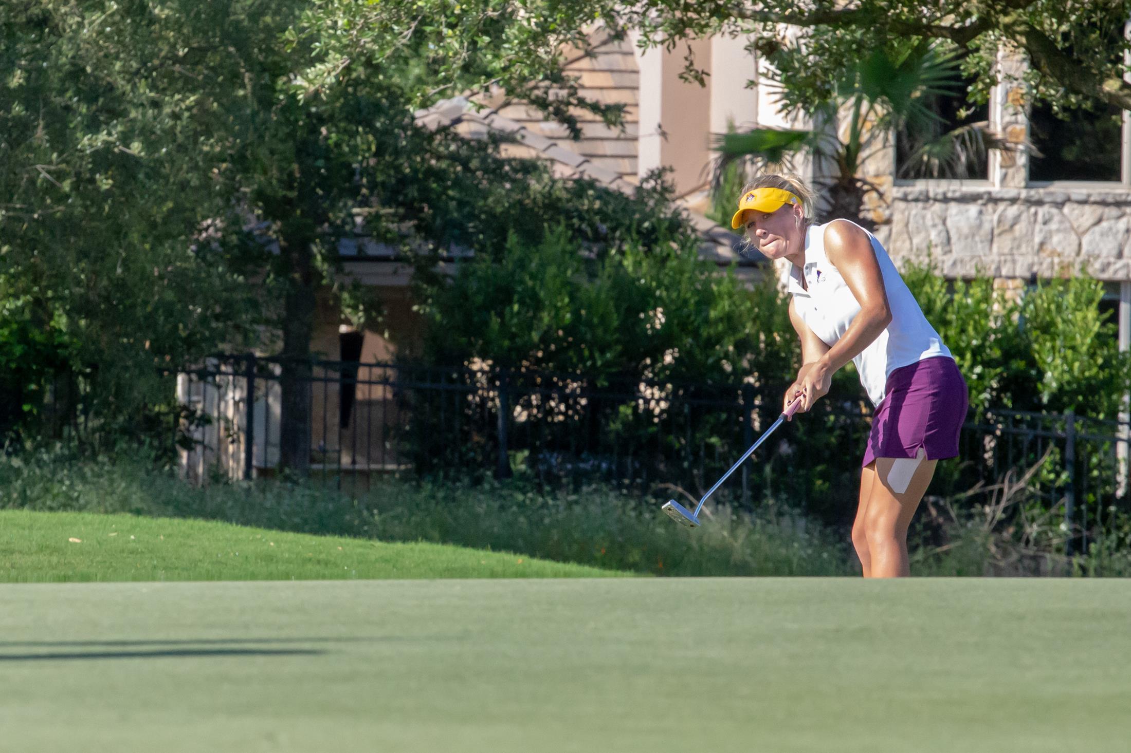 Carley Cox - Women's Golf - East Carolina University Athletics