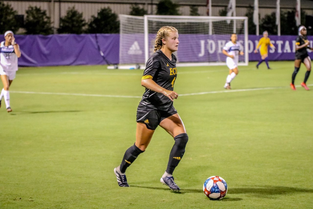 Tori Riggs - Soccer - East Carolina University Athletics