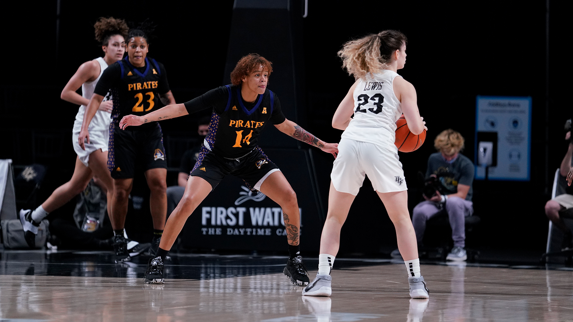 Maddie Moore - Women's Basketball - East Carolina University Athletics