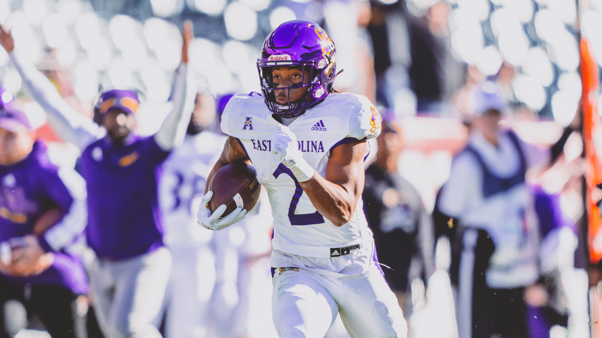 East Carolina Wins Regular Season Finale At Temple - East Carolina ...