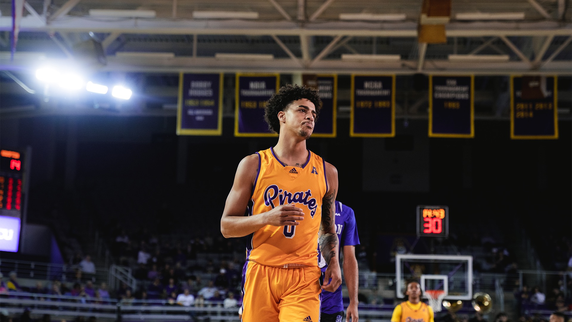 Saxby Sunderland - Men's Basketball - East Carolina University Athletics