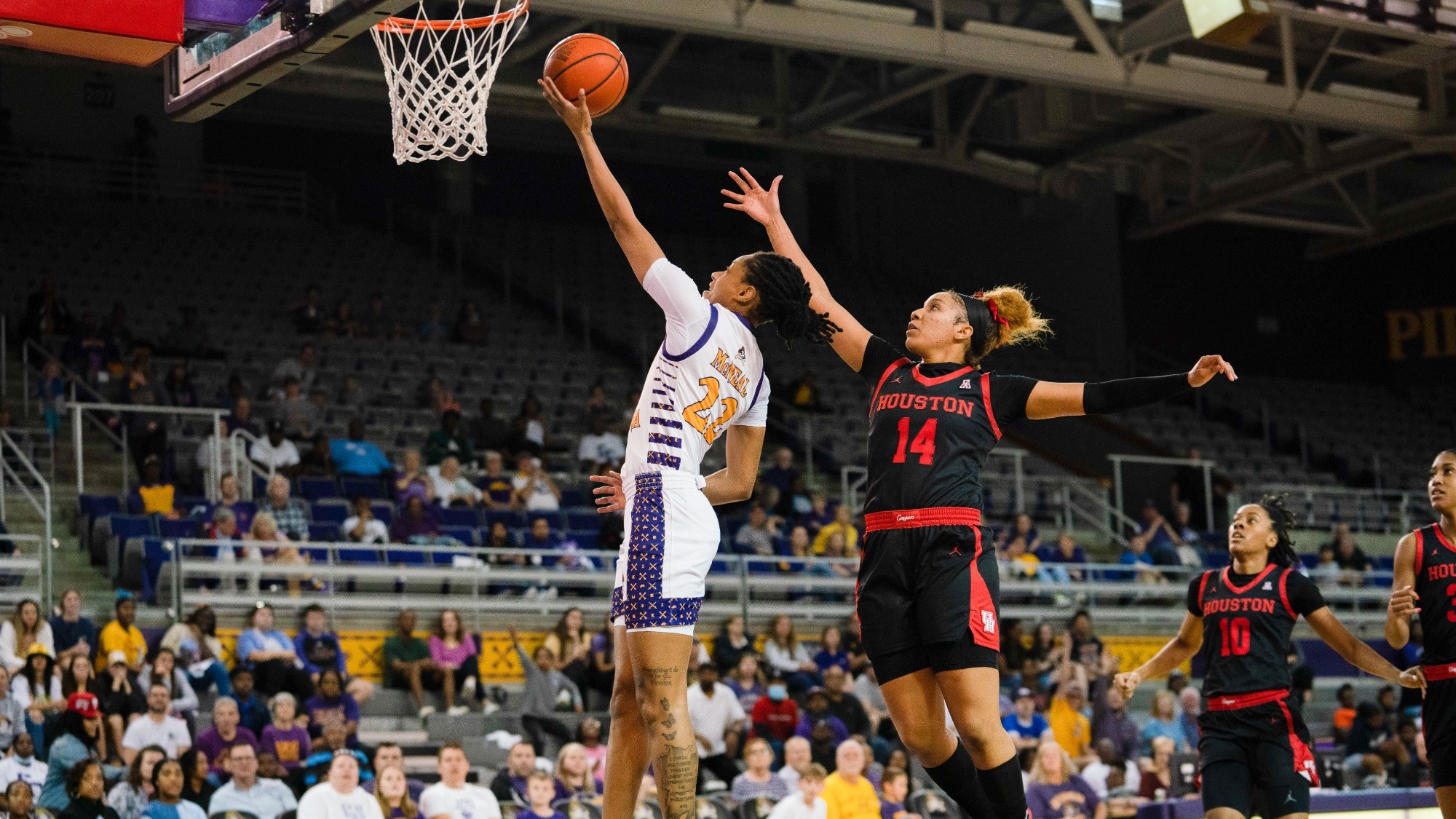 Danae McNeal - Women's Basketball - East Carolina University Athletics