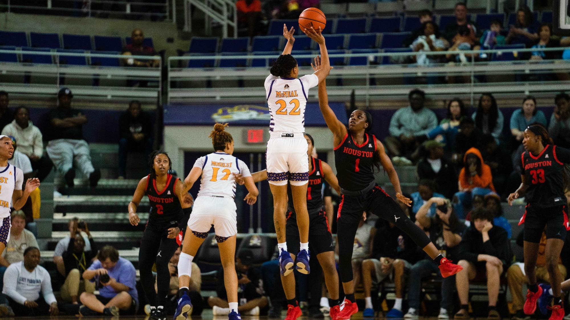 Danae McNeal - Women's Basketball - East Carolina University Athletics