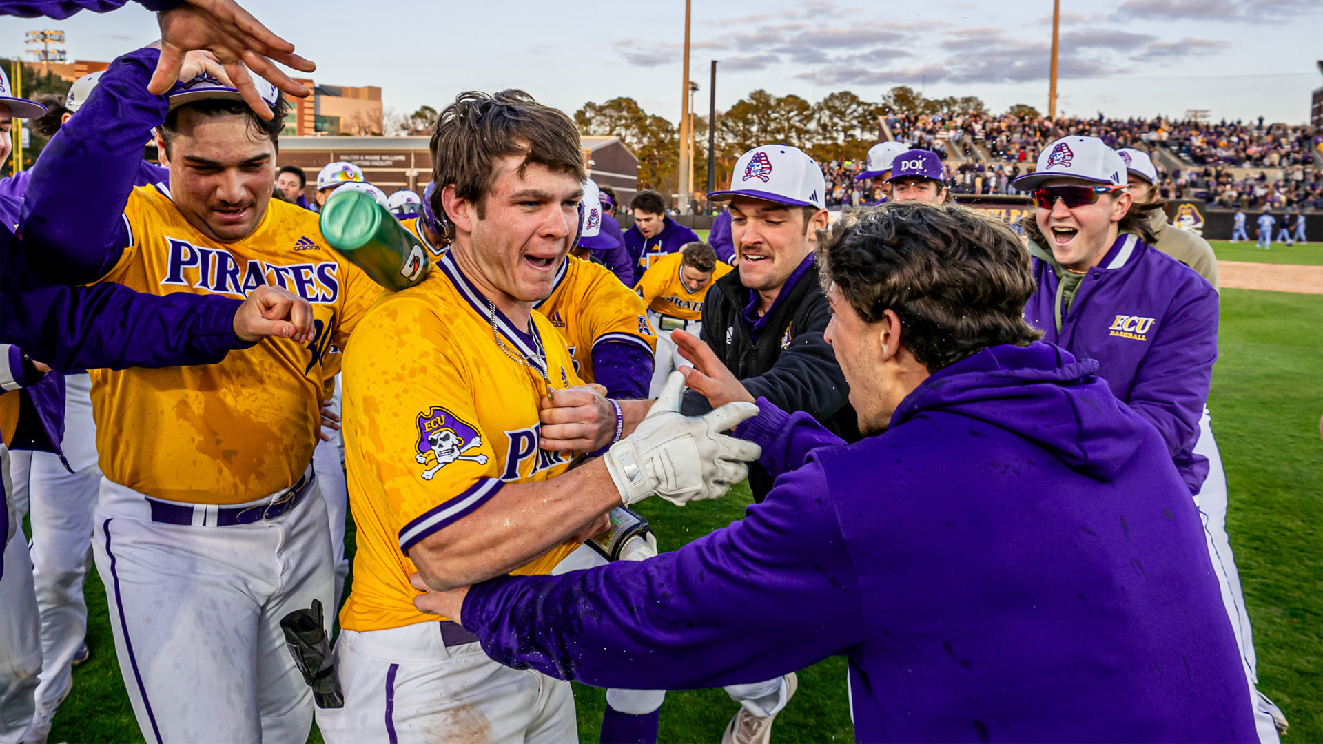No. 11 ECU Walks Off No. 15 North Carolina To Clinch Series Victory ...