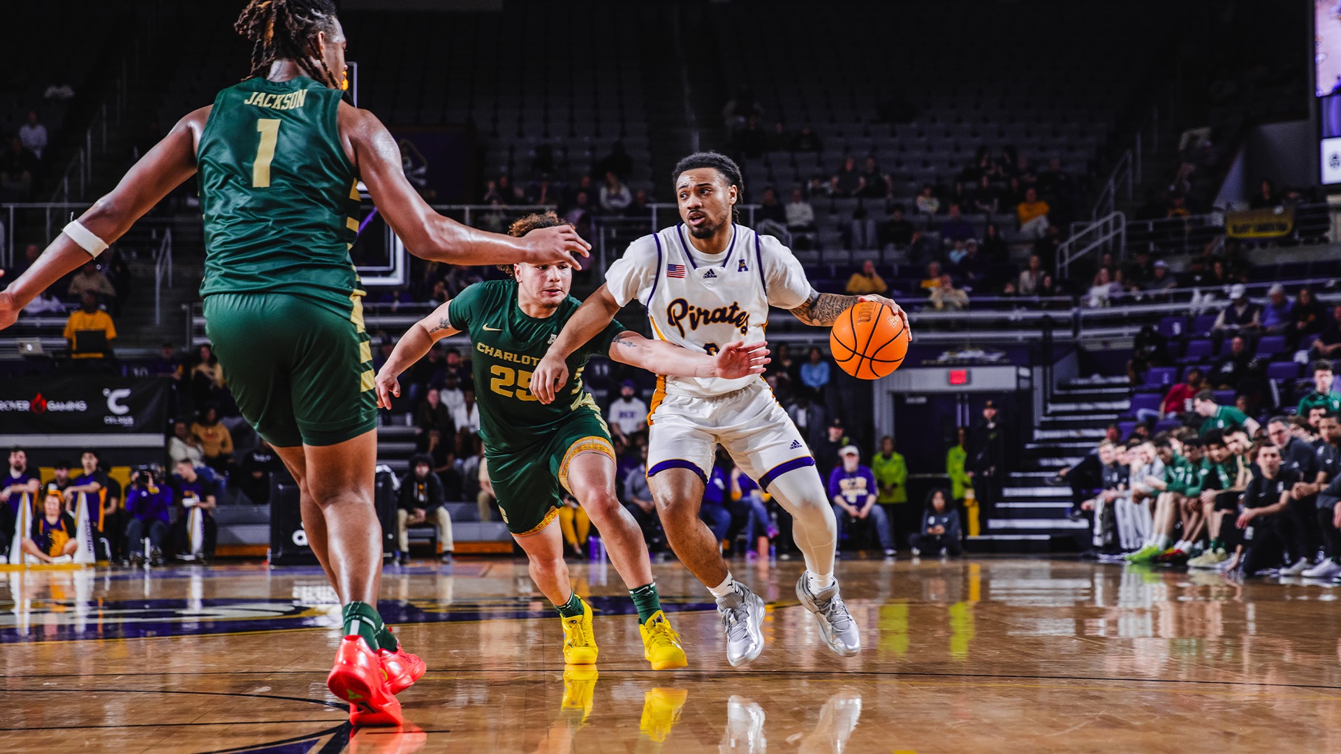 Bobby Pettiford Jr. - Men's Basketball - East Carolina University Athletics